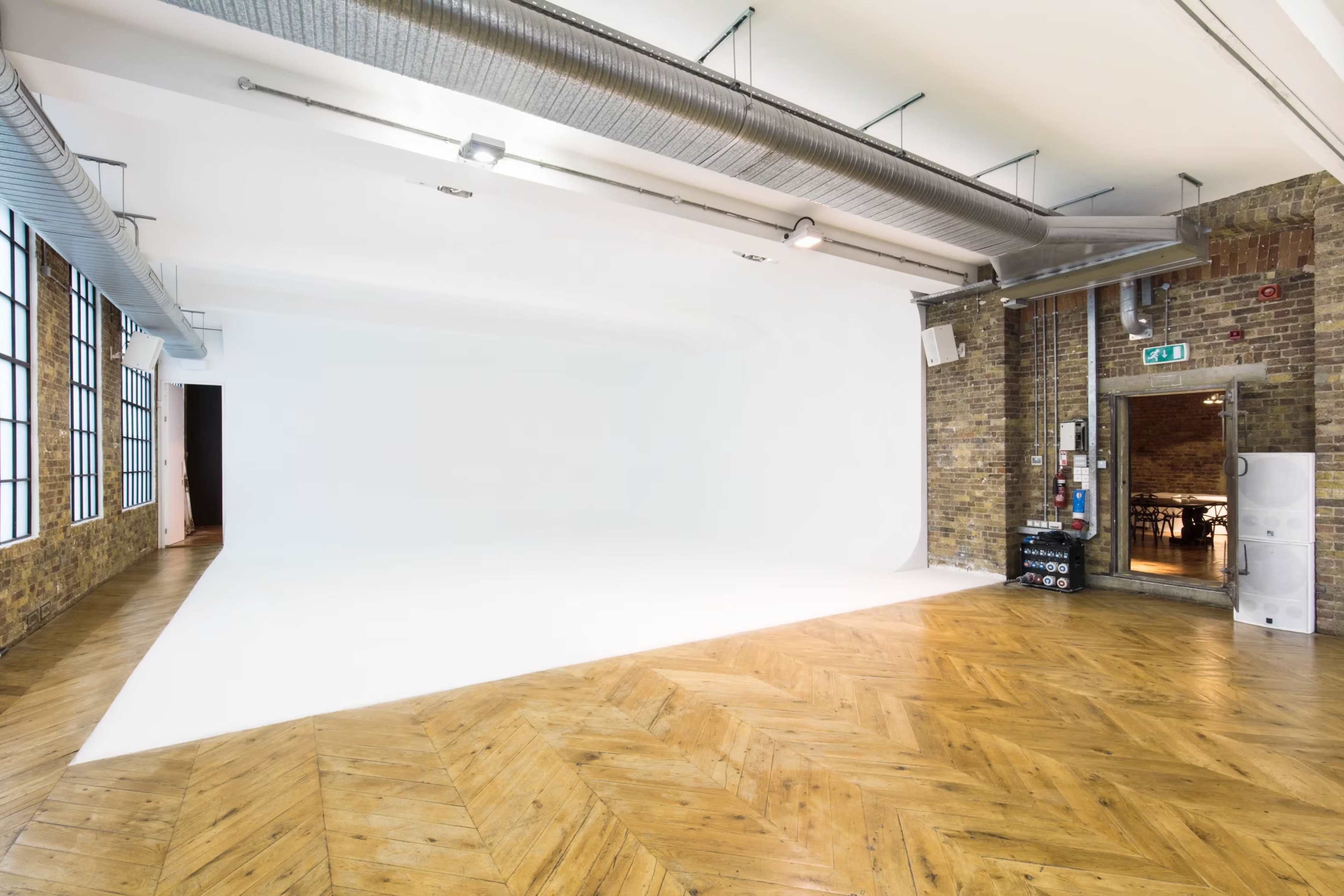 Spring Studios London - Studio I + J | Versatile Daylight Studios ...