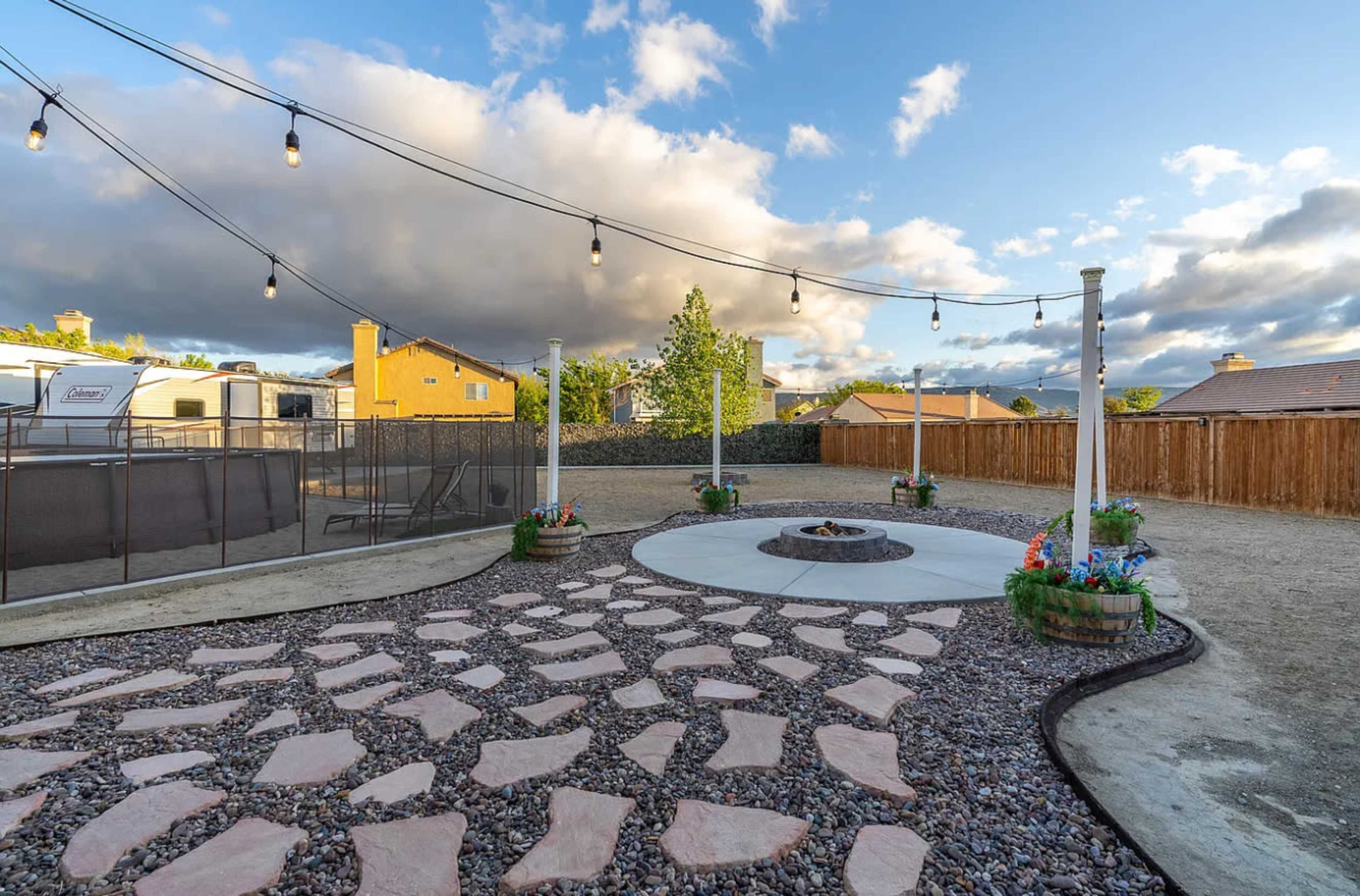 Expansive 10,000+ Sq Ft Outdoor Oasis – Perfect for Events, Shoots ...