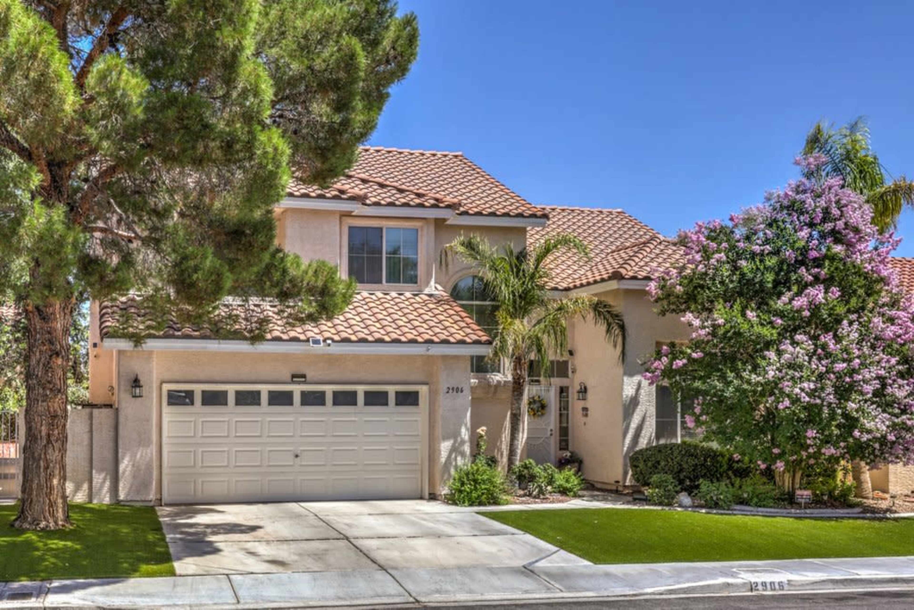 Beautiful Large Single-Family Home, Henderson, NV | Production | Peerspace