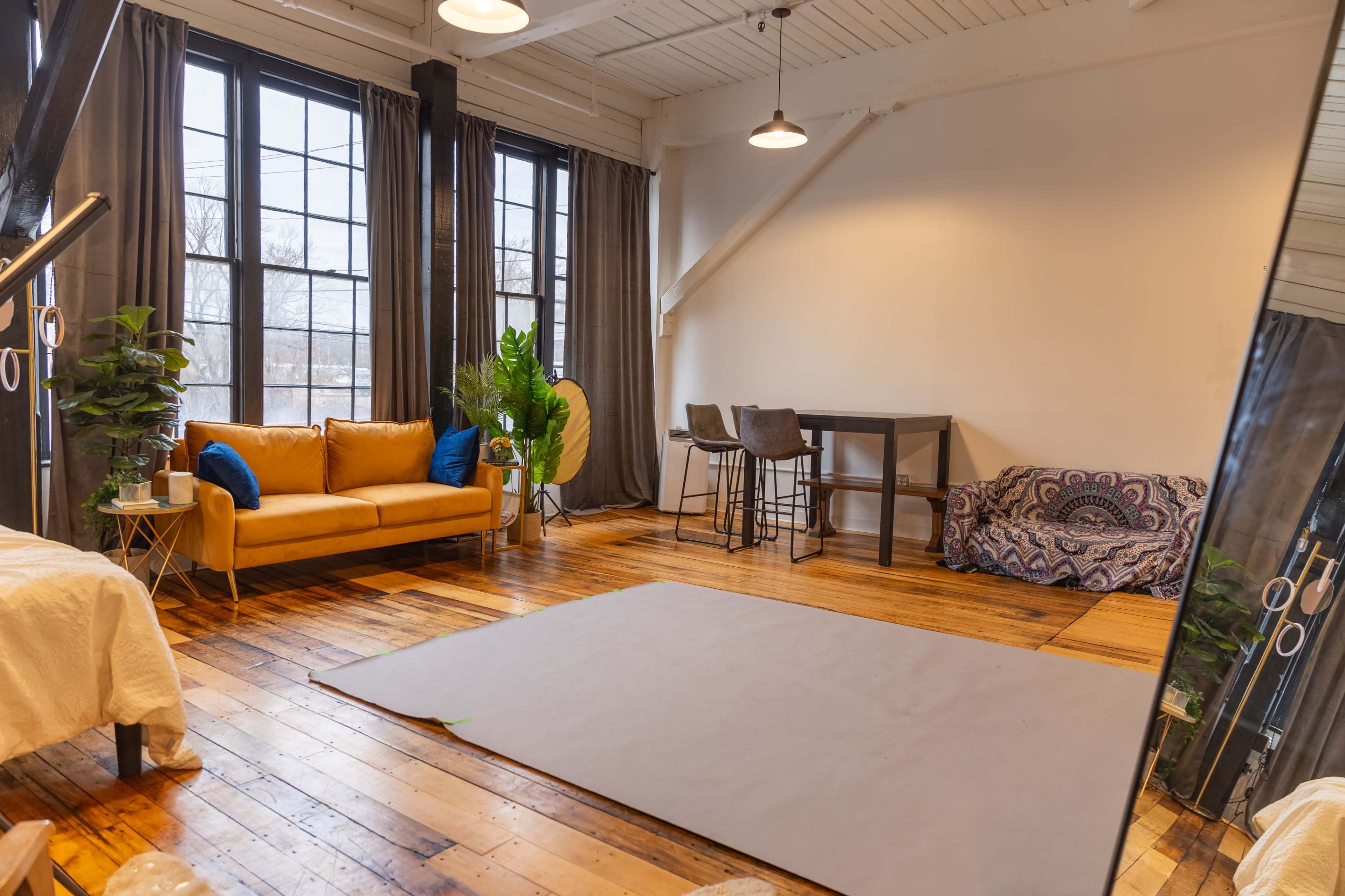 VCP STUDIO | Central Rustic Studio with Versatile Vibes, Manchester, CT ...