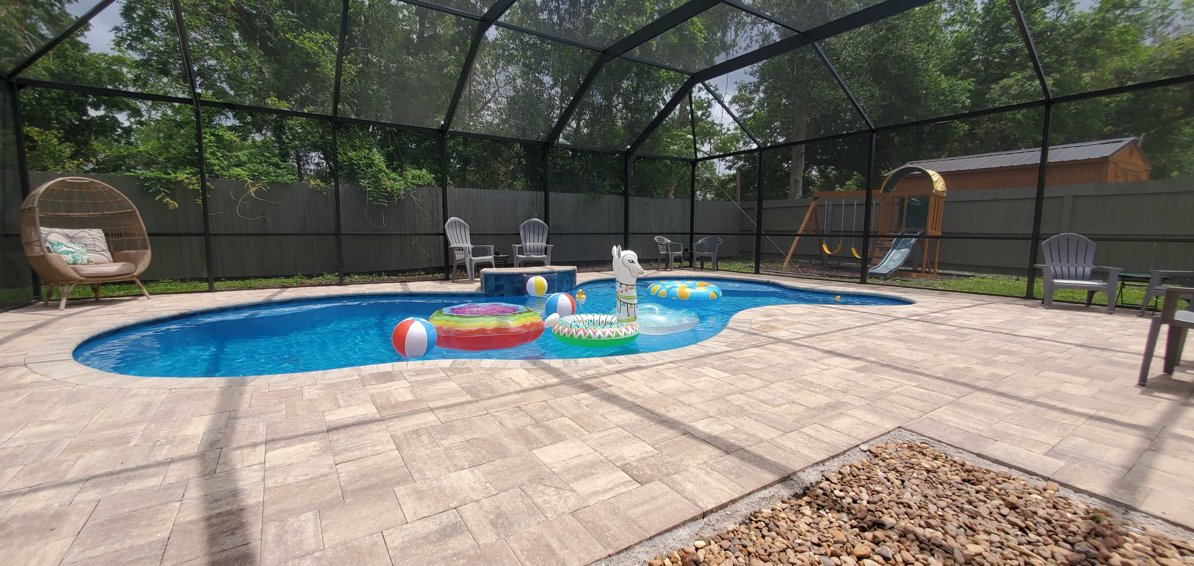 Screened Pool Bungalow with Fabulous LED Lighting, Jacksonville, FL ...