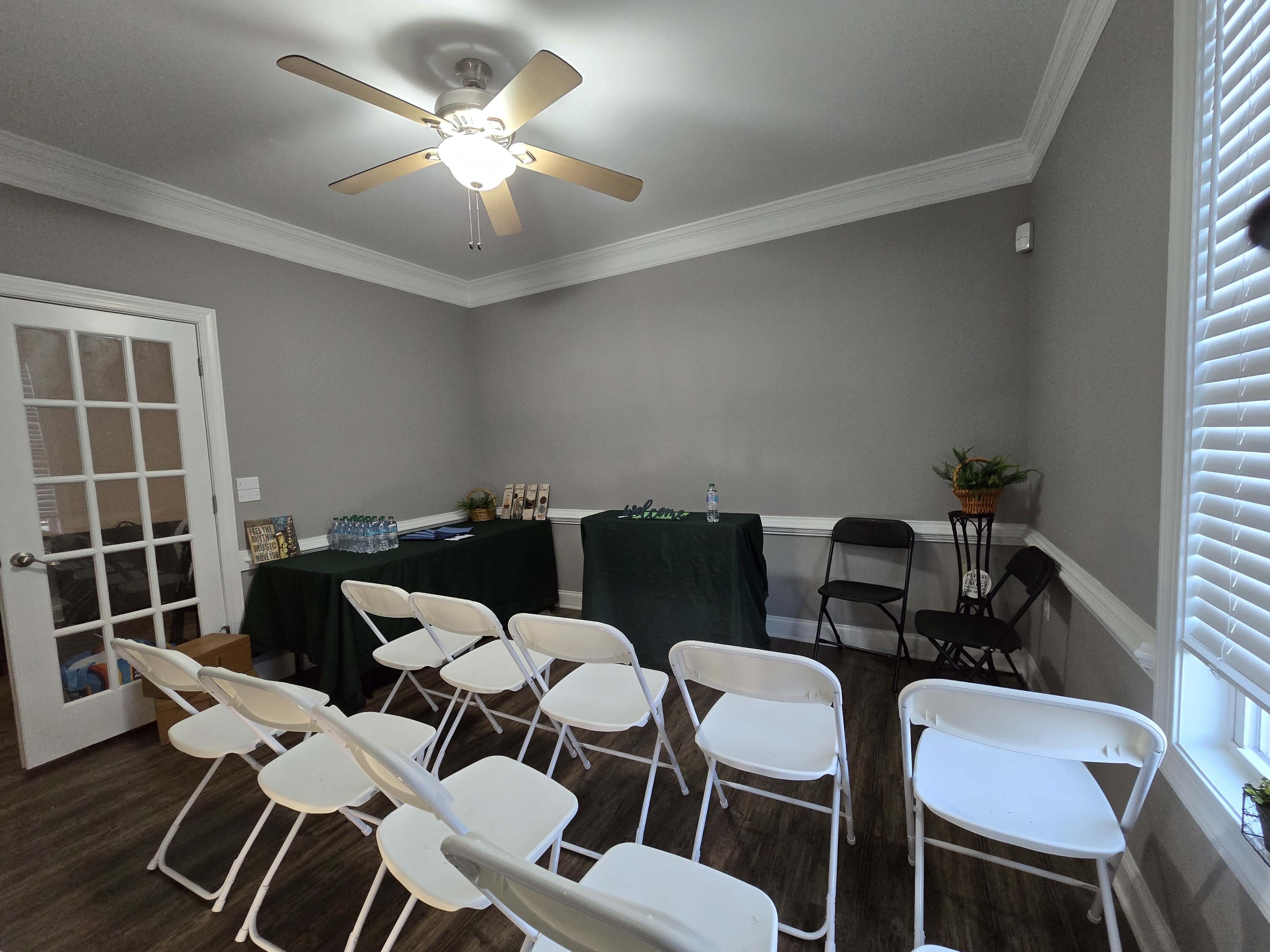 ELEVATION SPACE: Conference Connections CozyEvent & Meeting room, Hiram ...