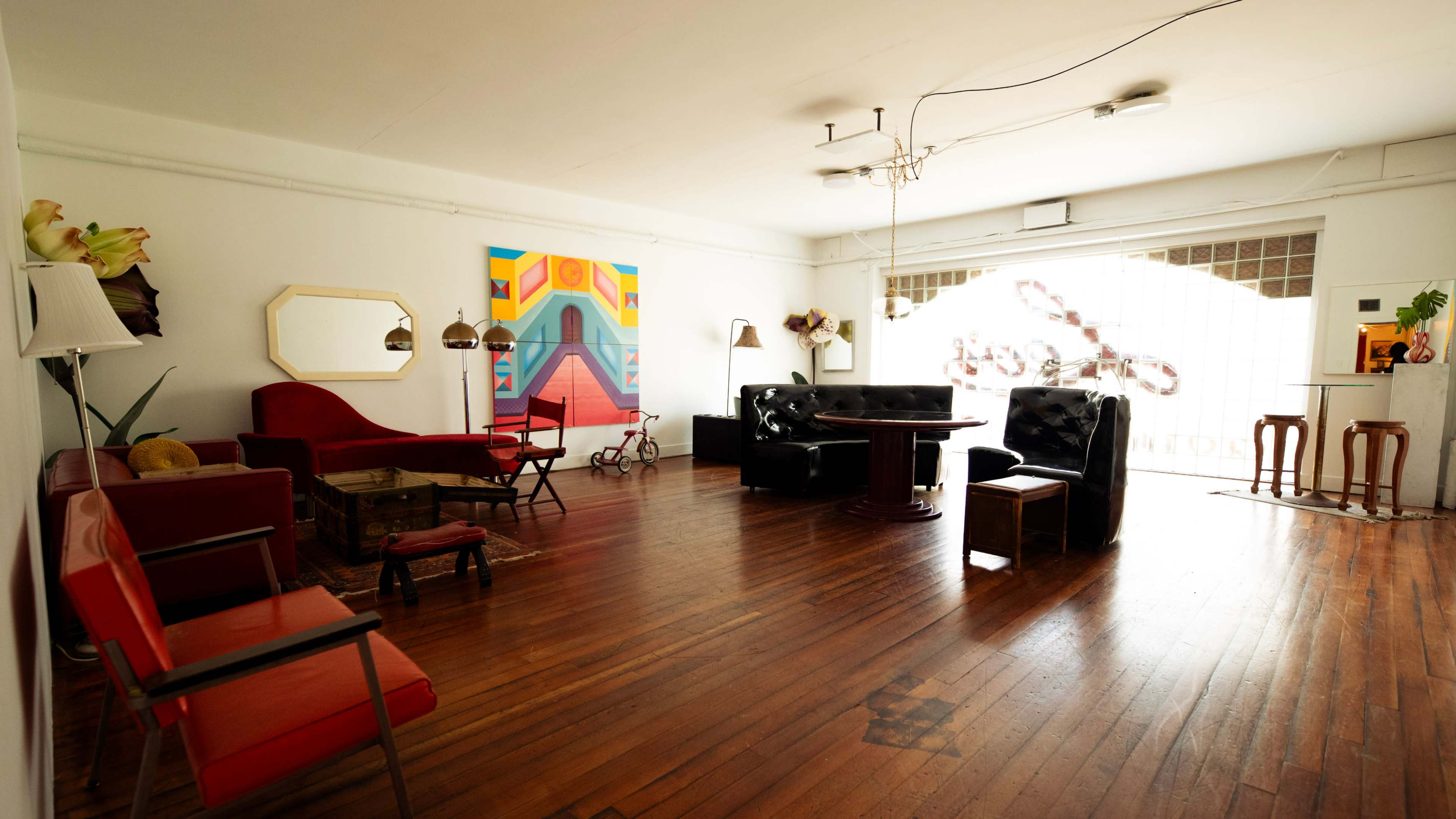 Moms / Leo's Clothing Supply | Downtown Loft with Lounge and Garage ...