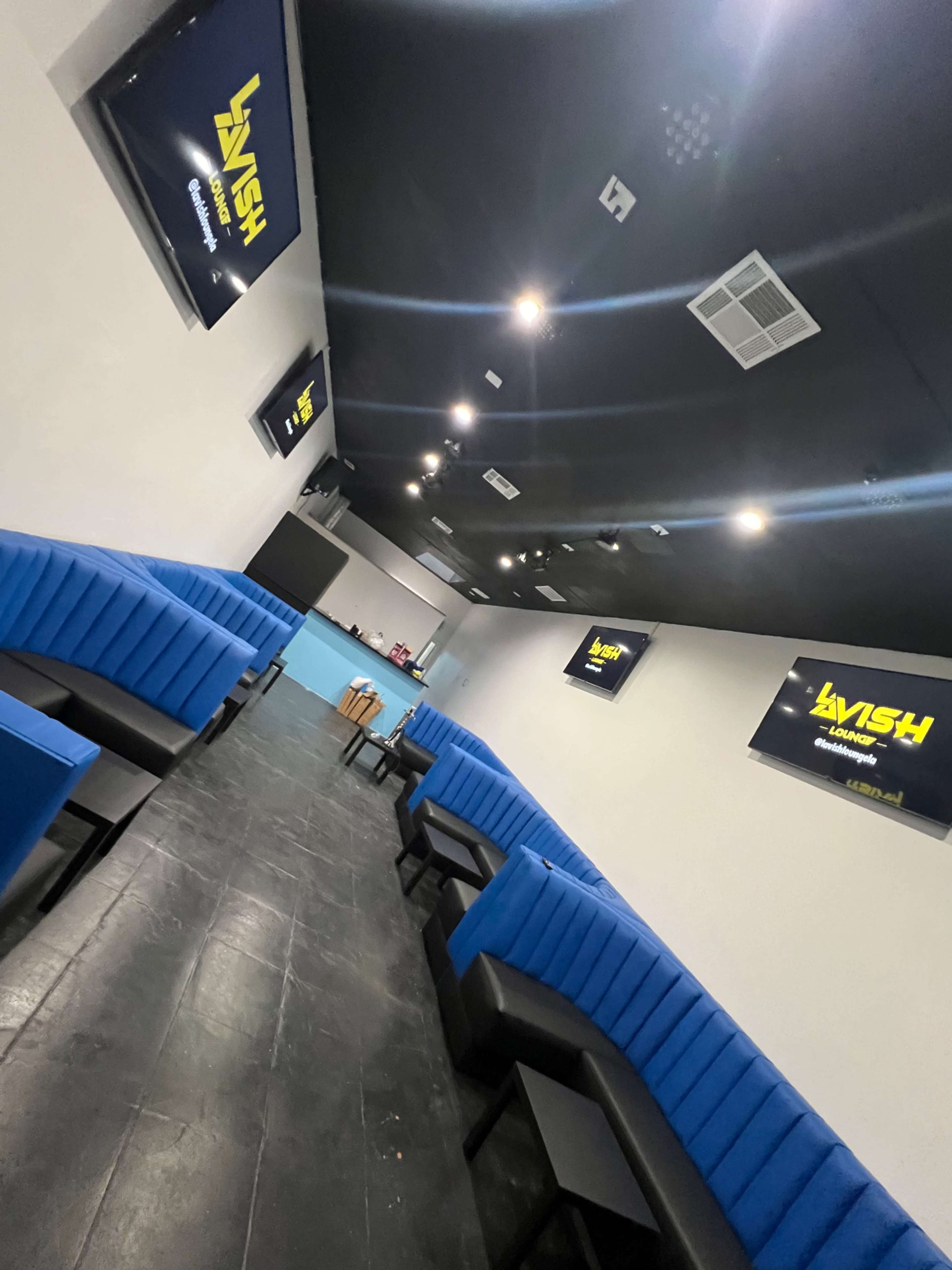 Lavish Lounge | Upscale Lounge in Mid-City LA with lighting system ...