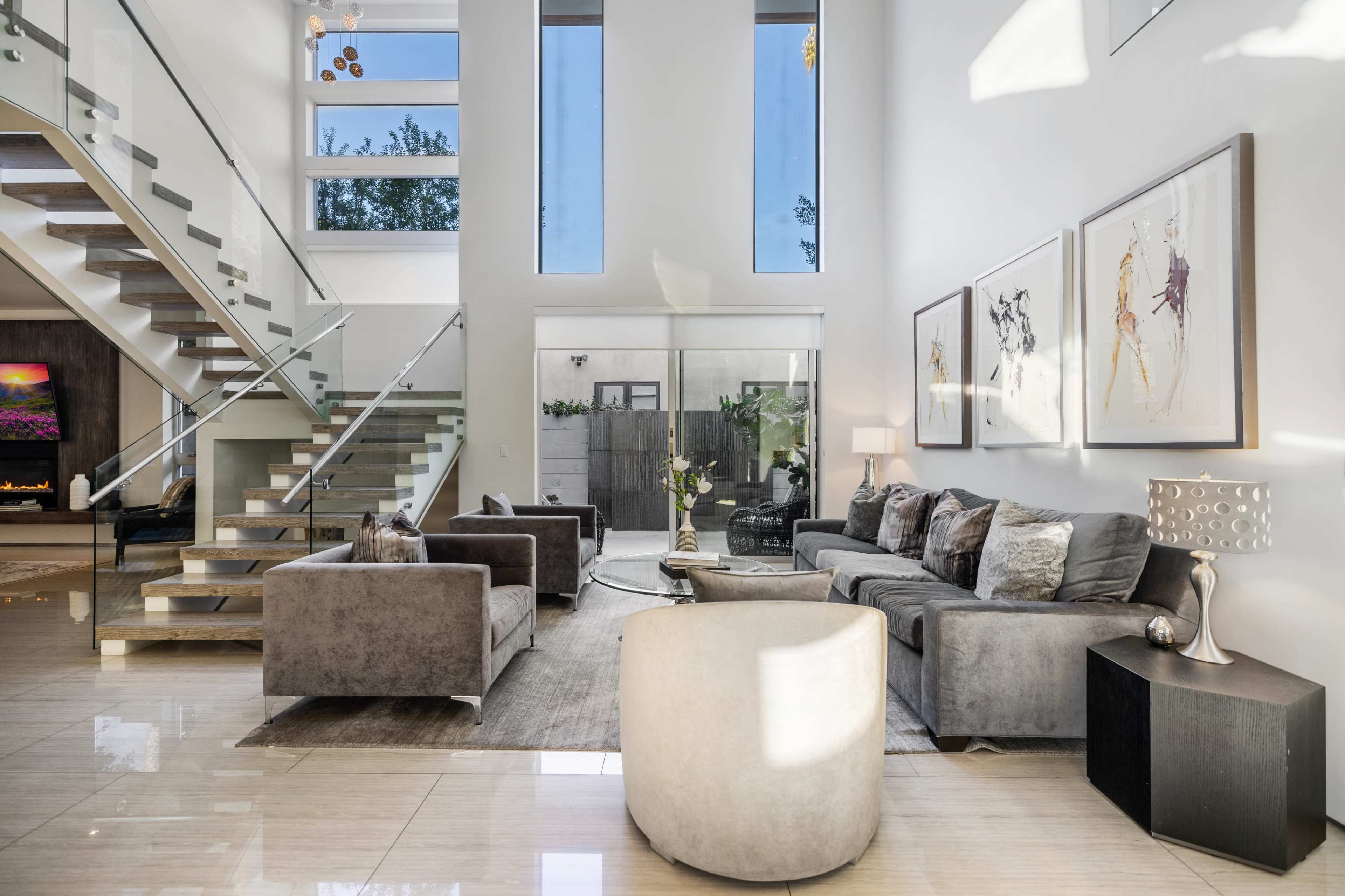 ALFRED SCULPTURAL MODERN VILLA/ATRIUM/WATERFALL, Los Angeles, CA | Off ...