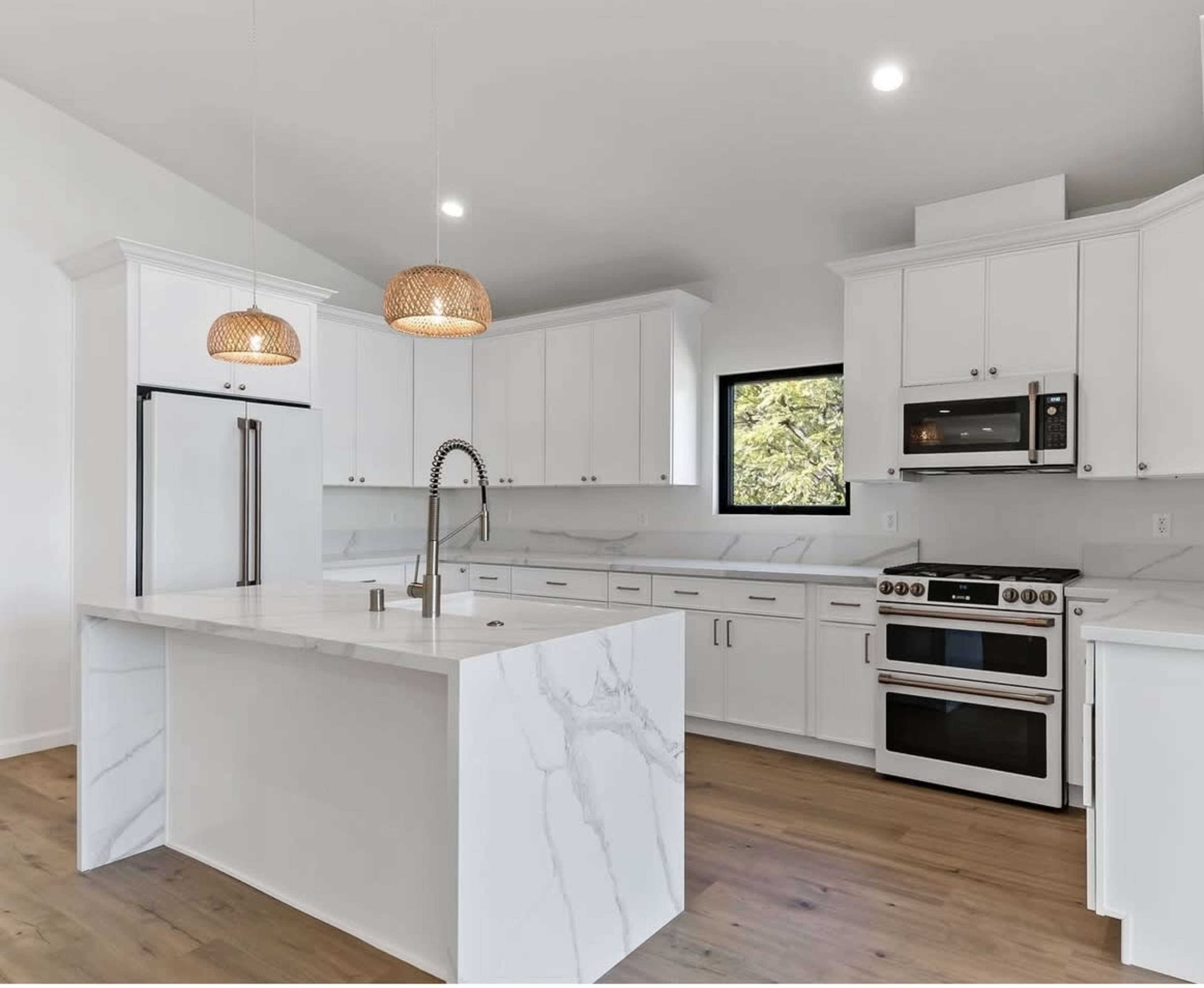 Modern Home with LA View, Lomita, CA | Production | Peerspace