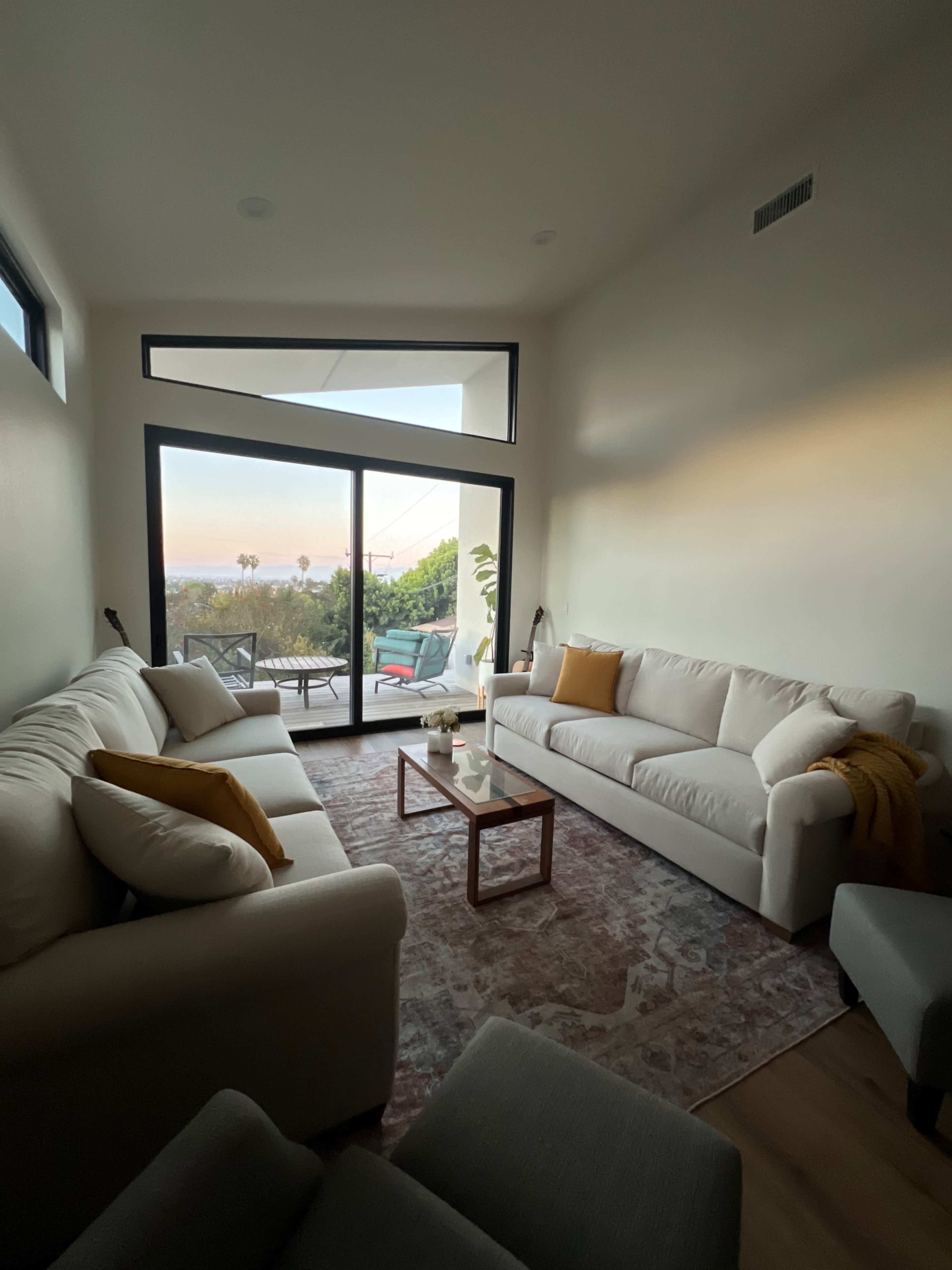 Modern Home with LA View, Lomita, CA | Production | Peerspace