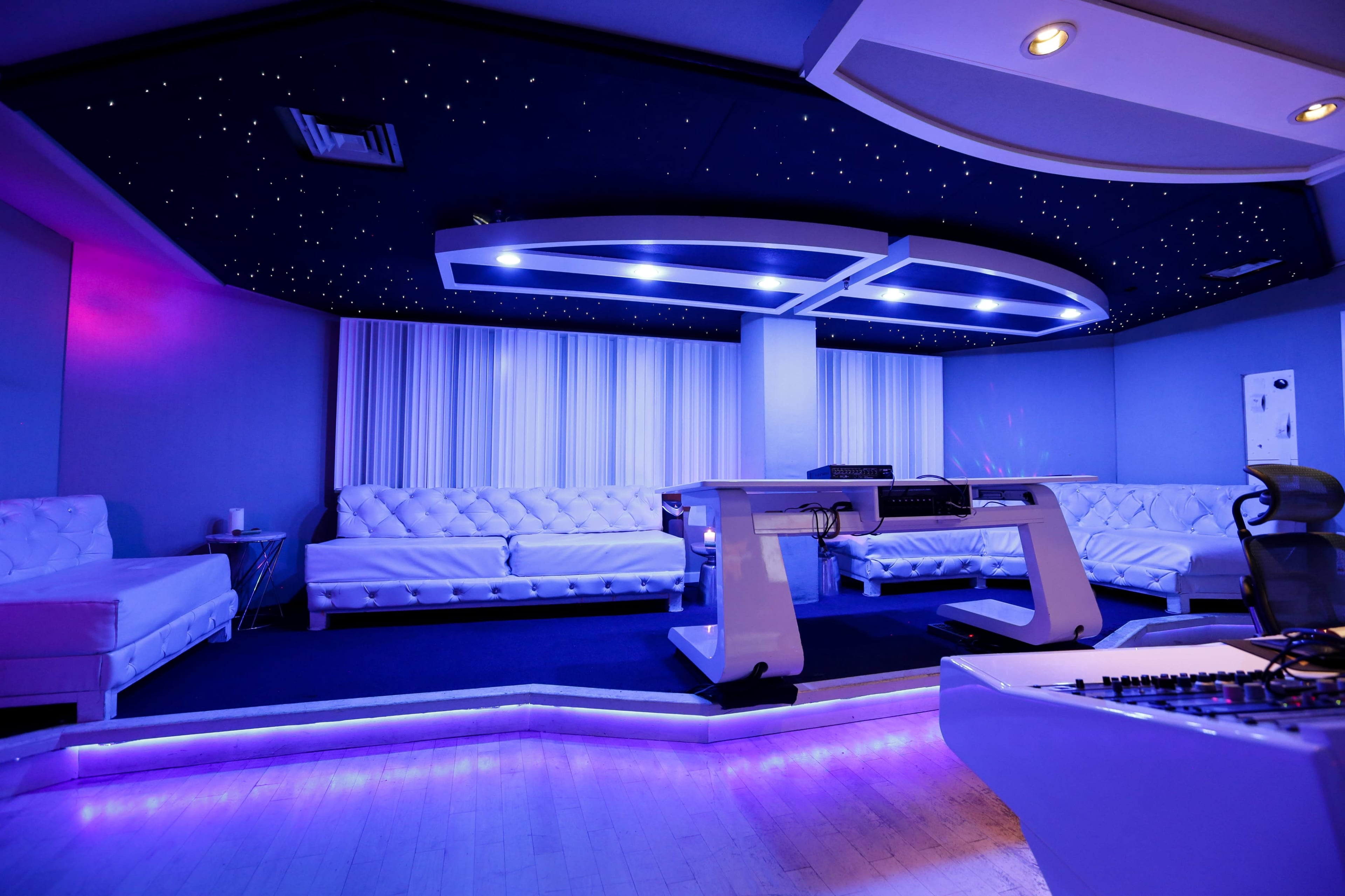 Futuristic Recording Studio with private balcony views over Times ...