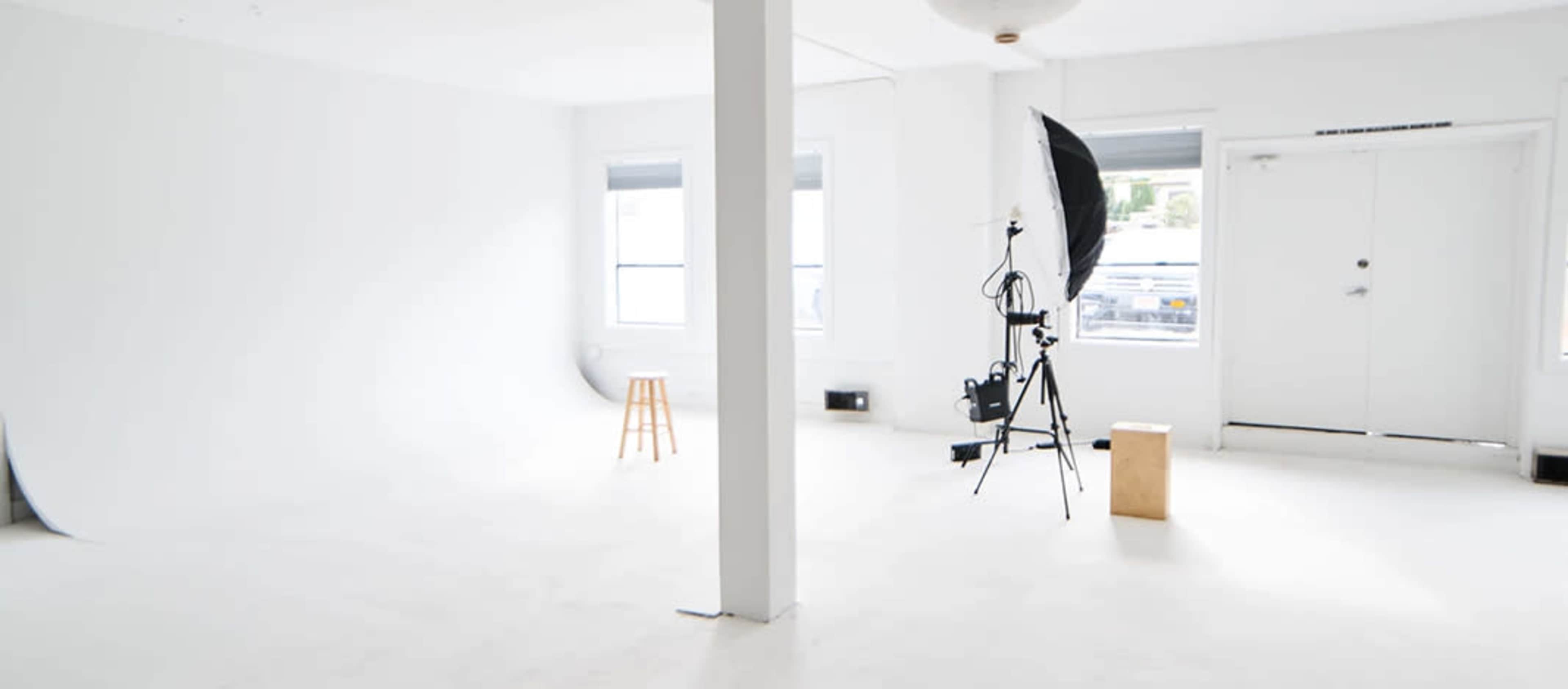 White cyc photo studio in SE Portland, Portland, OR | Production ...