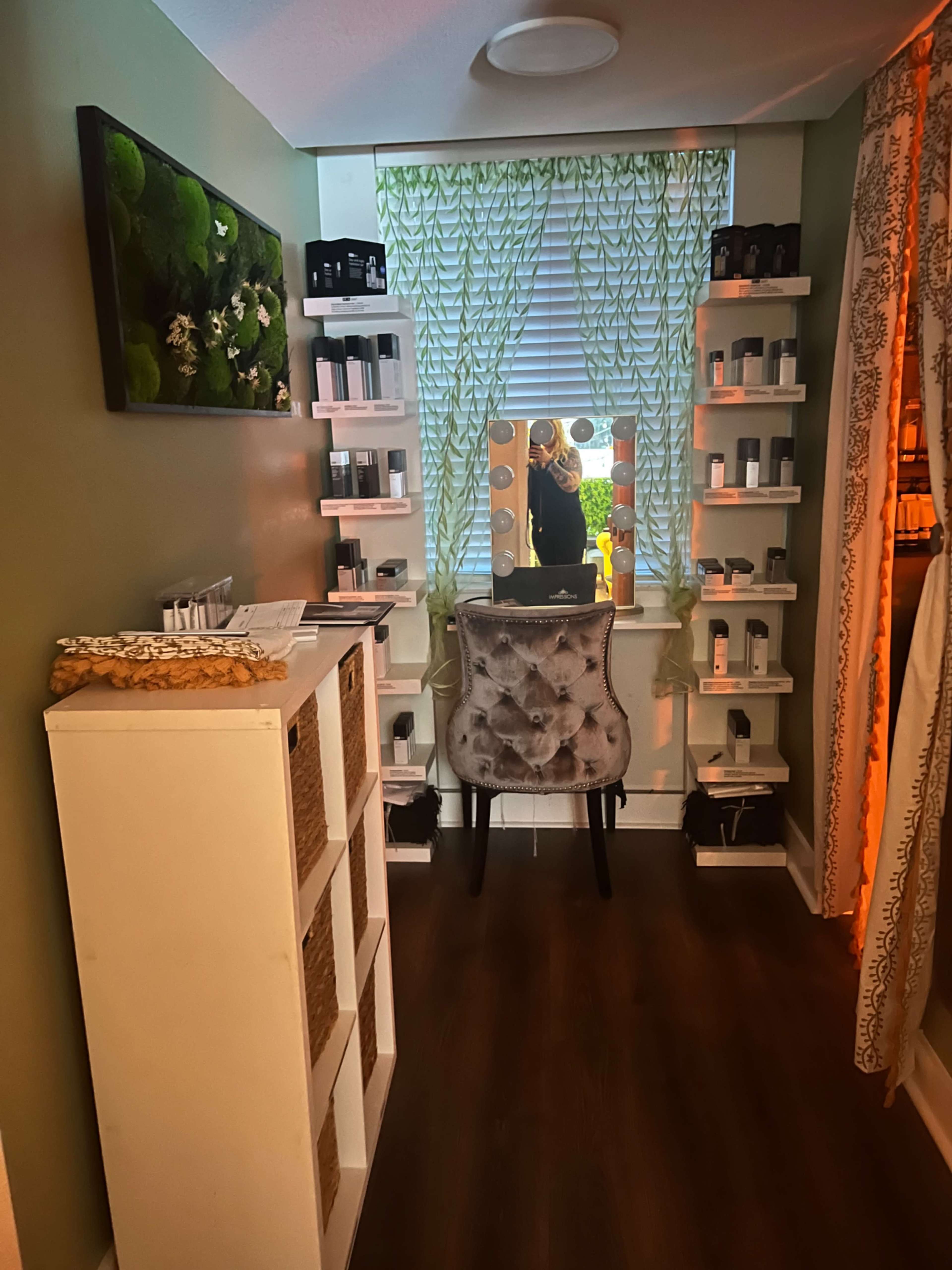 Brazilian treehouse vibey salon and spa, Carlsbad, CA | Production ...