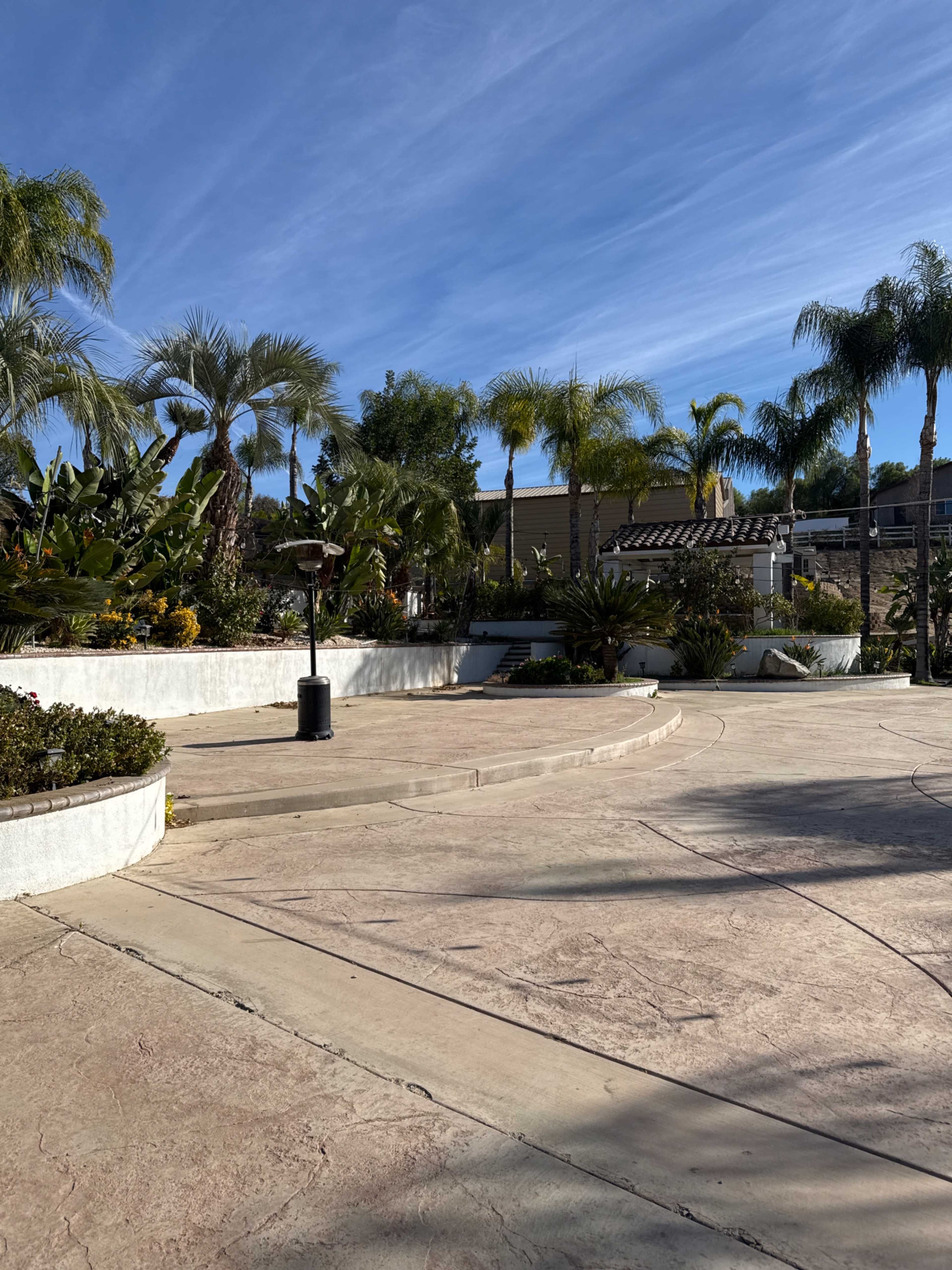 Large backyard with beautiful landscaping, Riverside, CA | Event ...