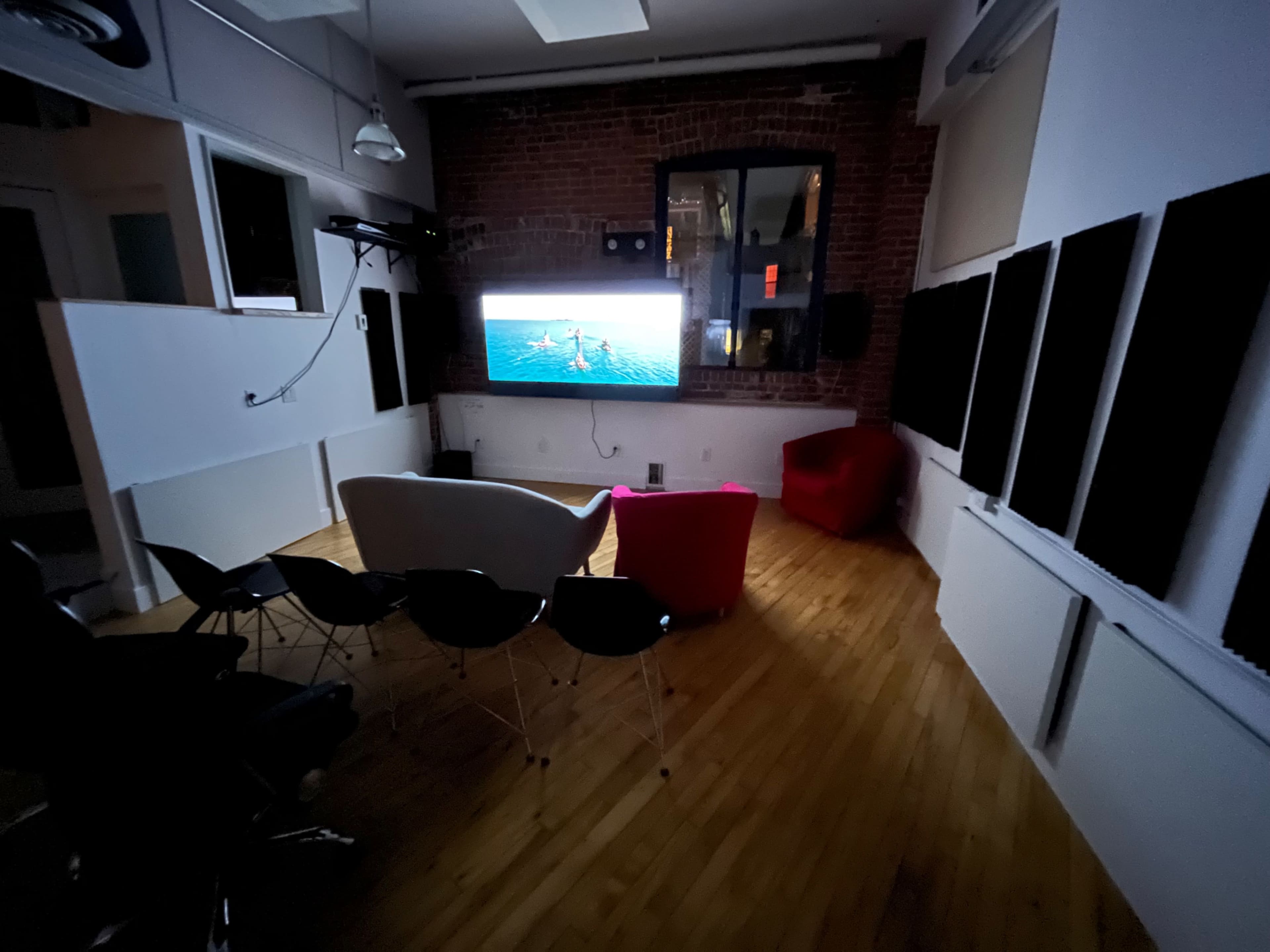 Danforth Creative Commons | Flexible Photography, Videography, Screening Space, Toronto ...