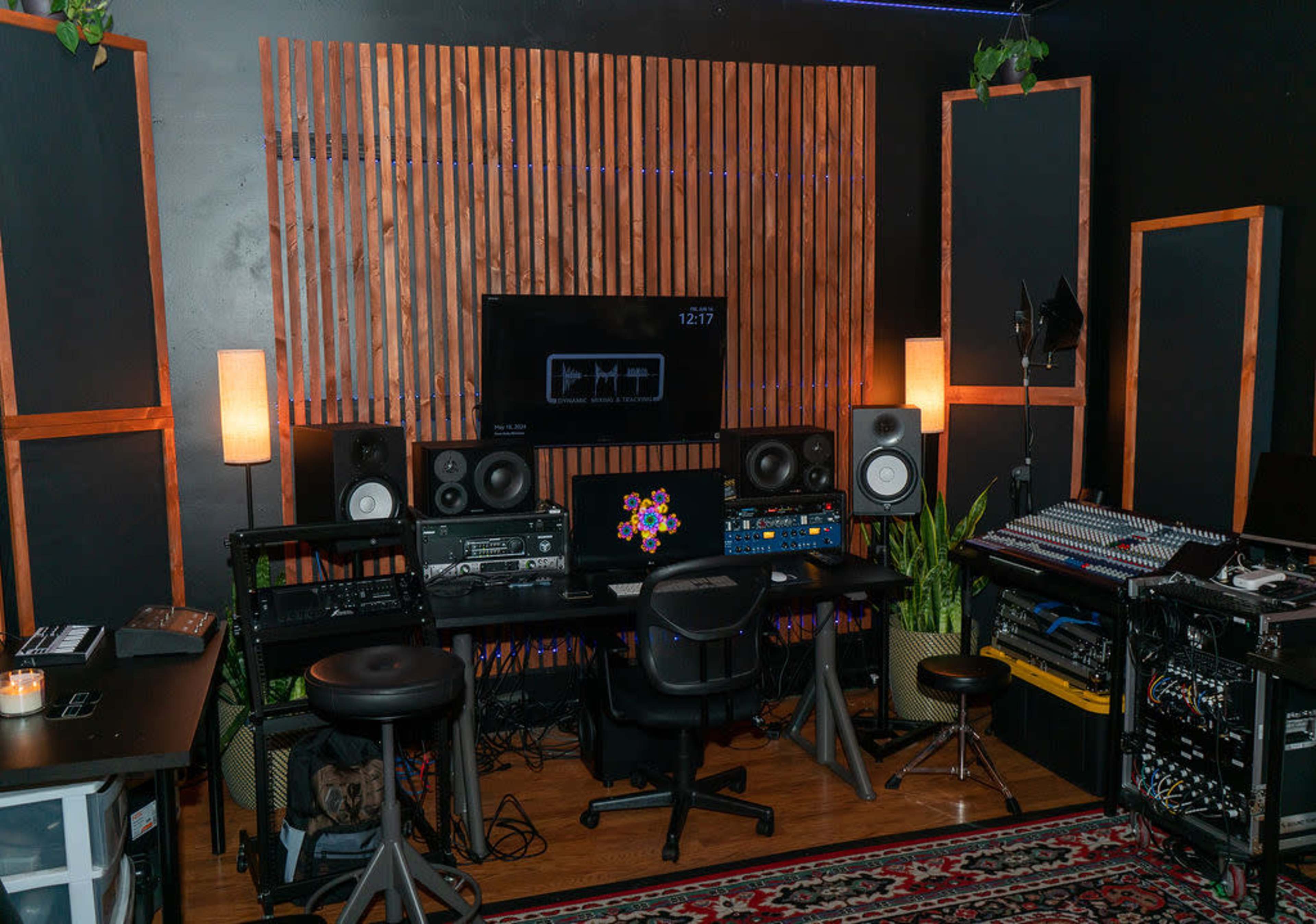Recording studio in the heart of Noho Arts district, North Hollywood ...