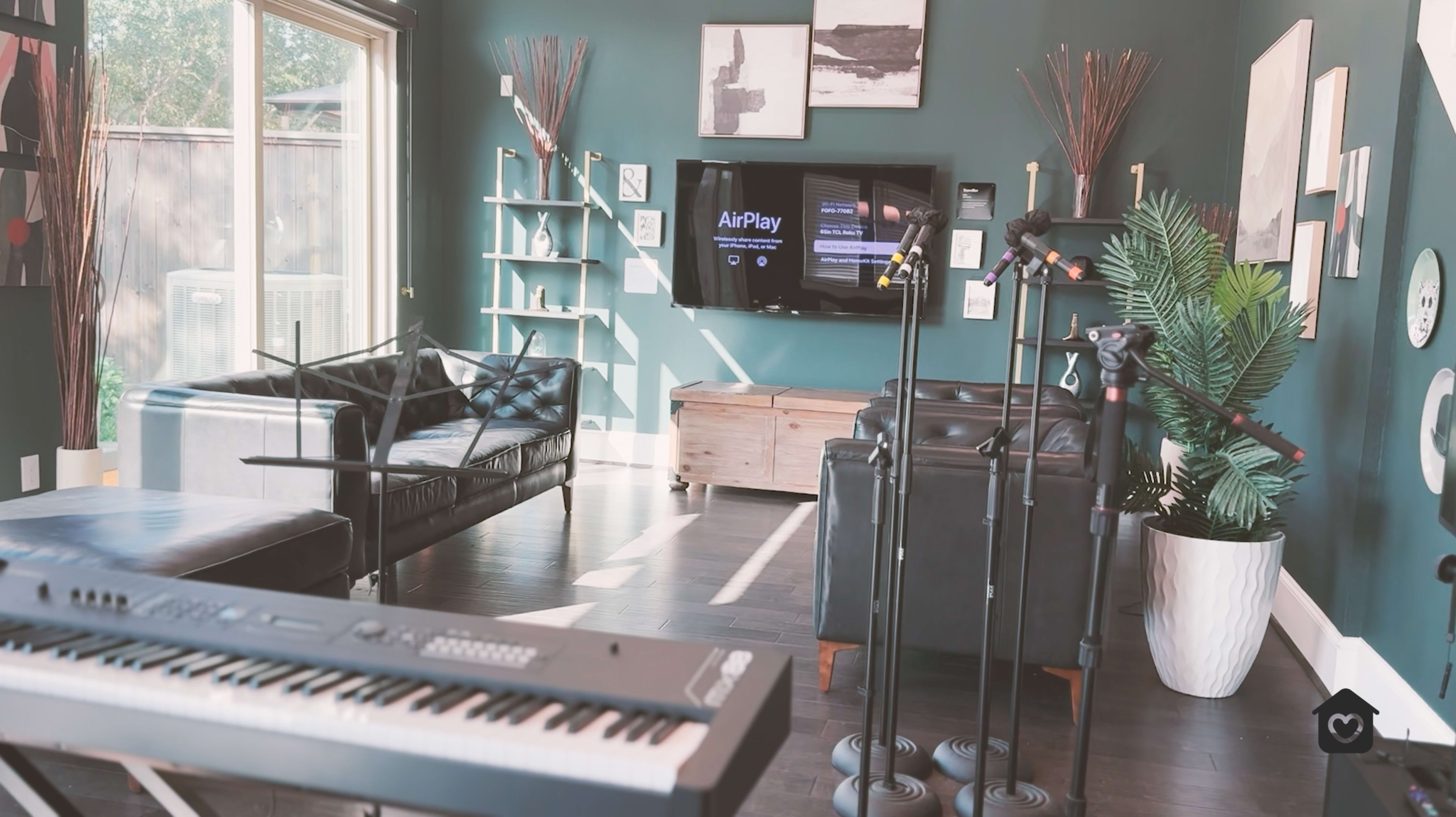 Dwell Live Recording Space | Cozy Production-Ready Recording Studio ...