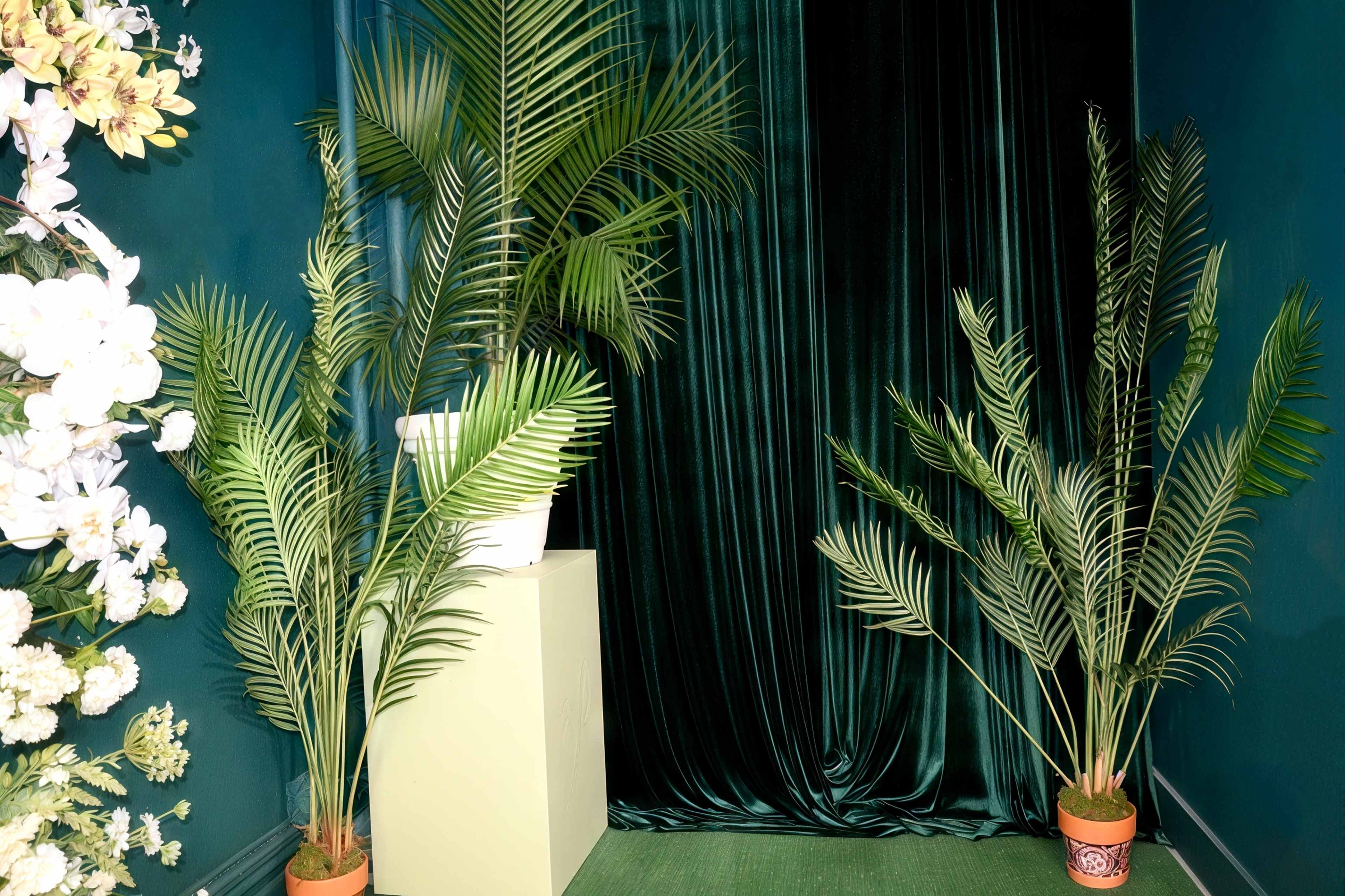 Hey Hostess Studios | Immersive Floral Loft for Brand Activations ...