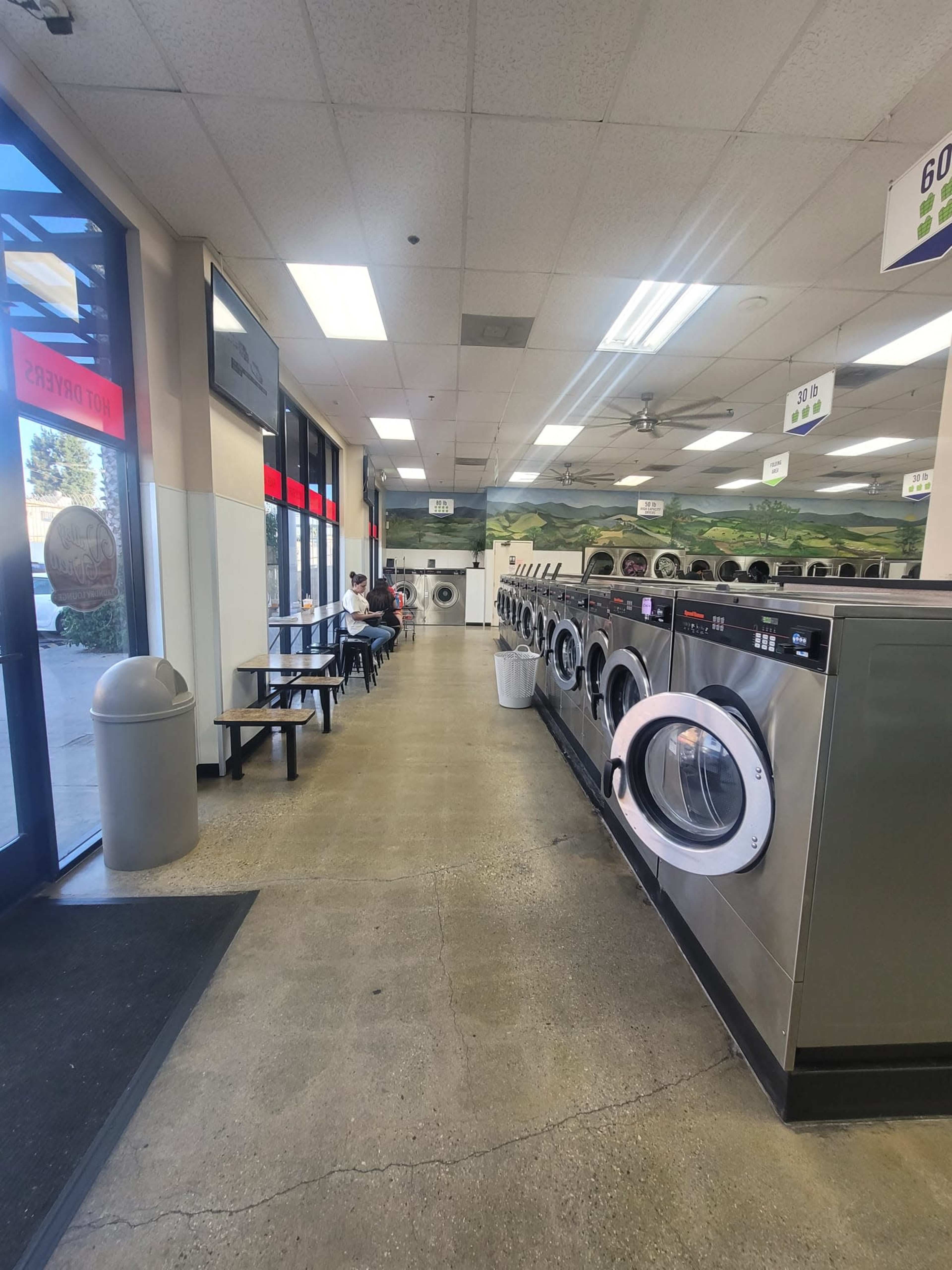 Valley View Laundry | Unique LA Laundromat Venue - Exclusive Night ...