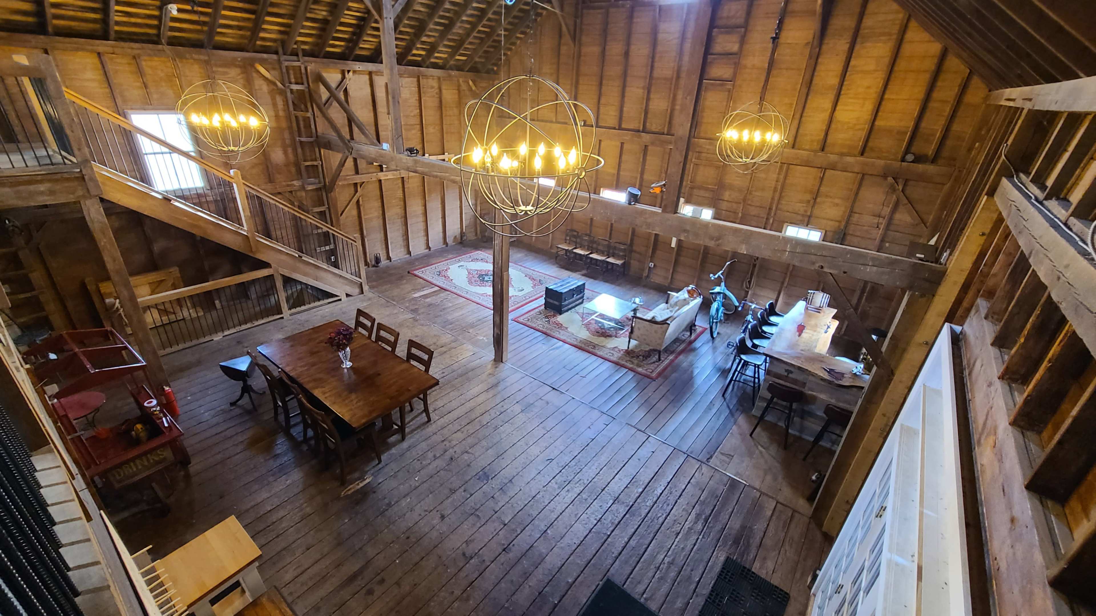 Wicked Finch Farm | Hudson Valley Barn and Modern farmhouse, Pawling ...