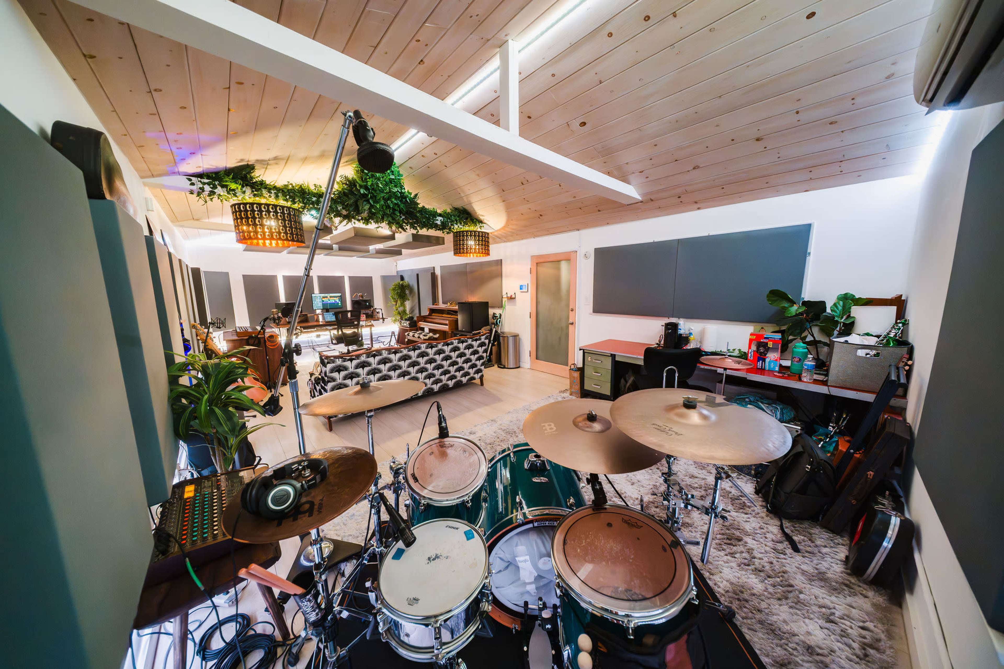 HOMI Music Studios | Santa Monica | Artist-Focused Recording Studio ...