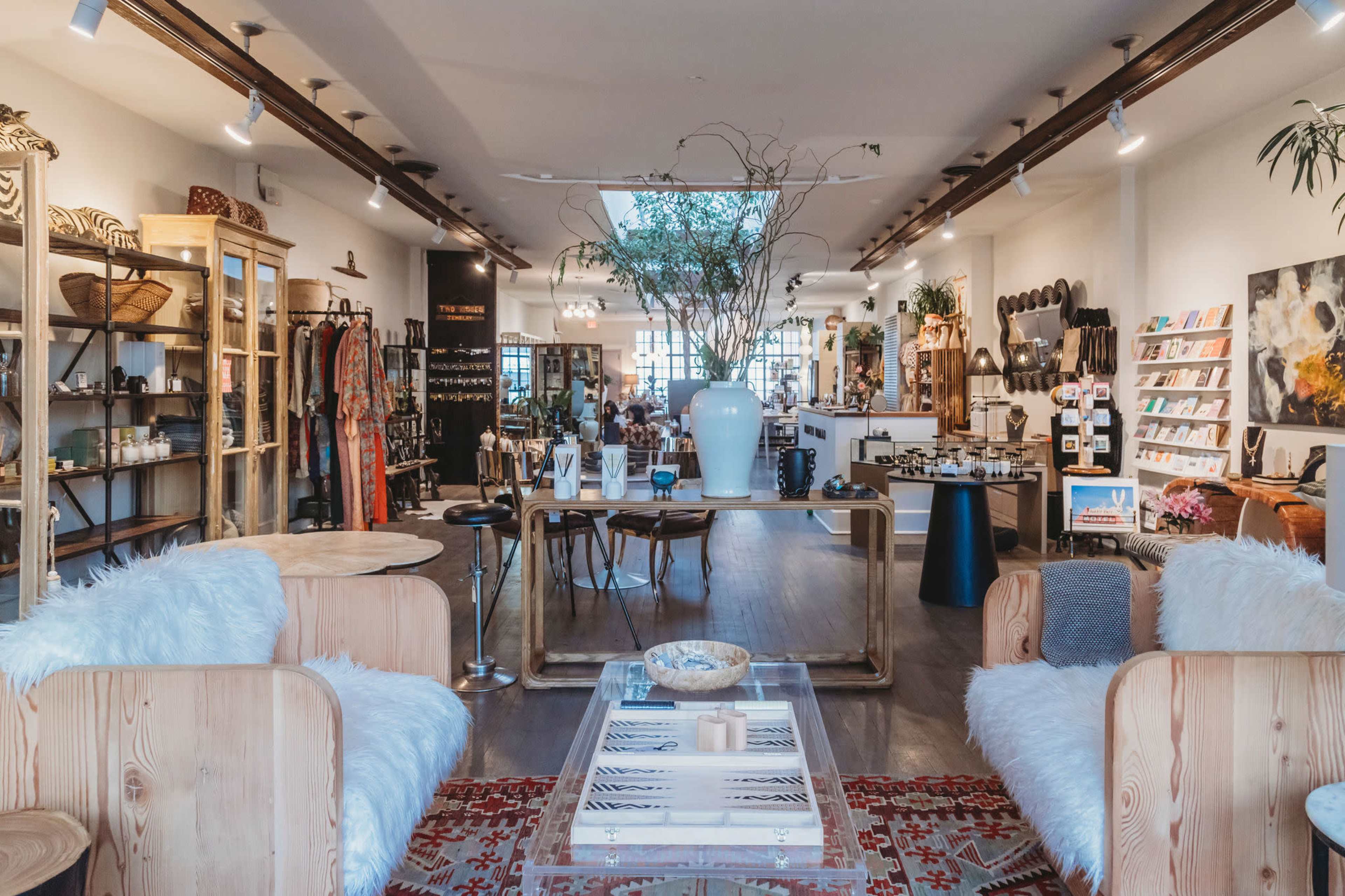 Urban Stand-Alone Retail Store with 50 ft Skylight Open Floor Plan ...