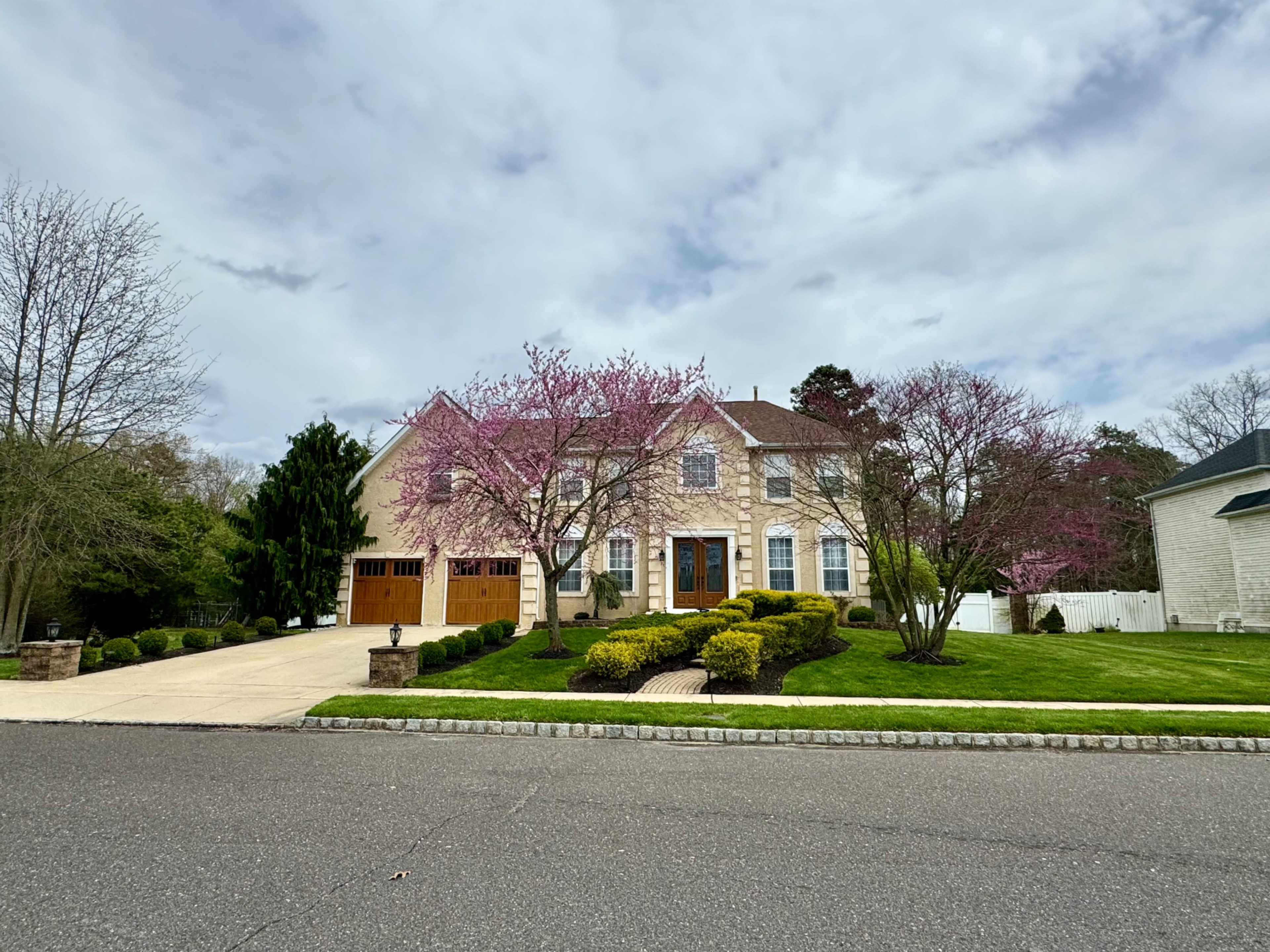 Versatile Luxury Home With Pool, Outdoor Kitchen, And Finished Basement ...