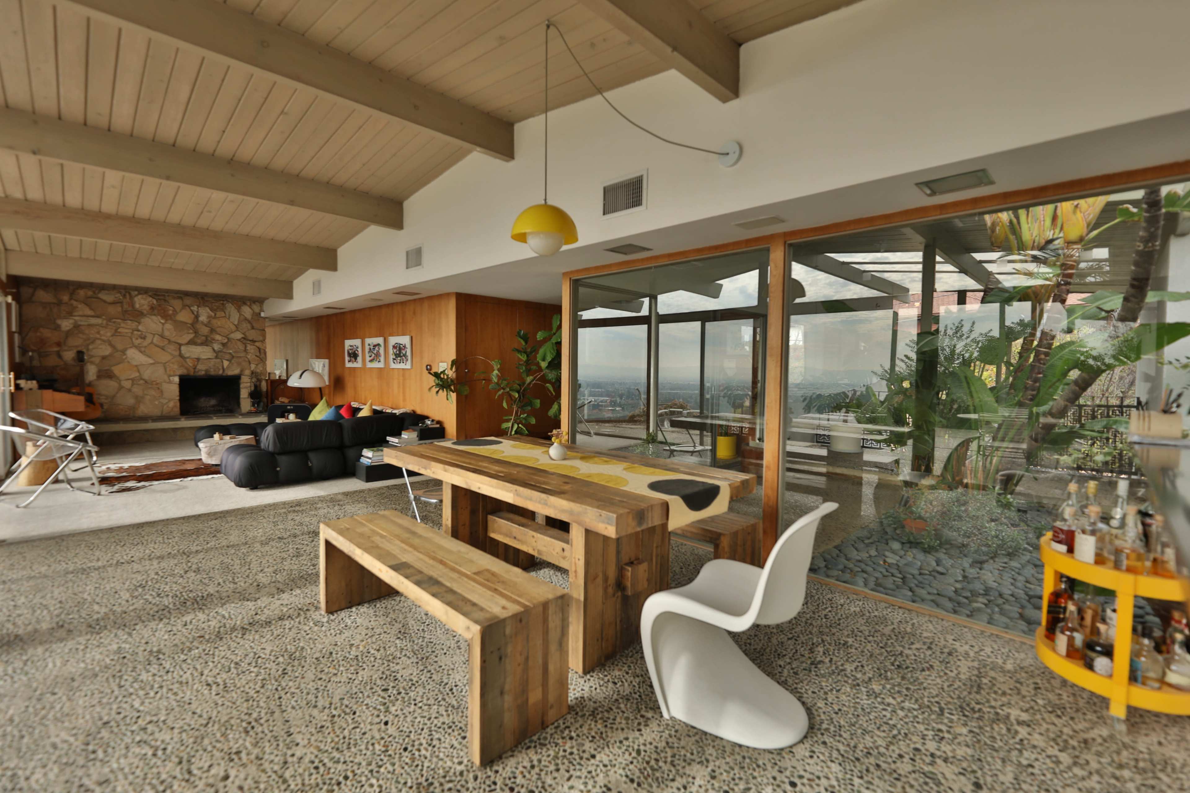 Mid Century Modern - Time Capsule Home With a View - 1961, Sunland, CA ...