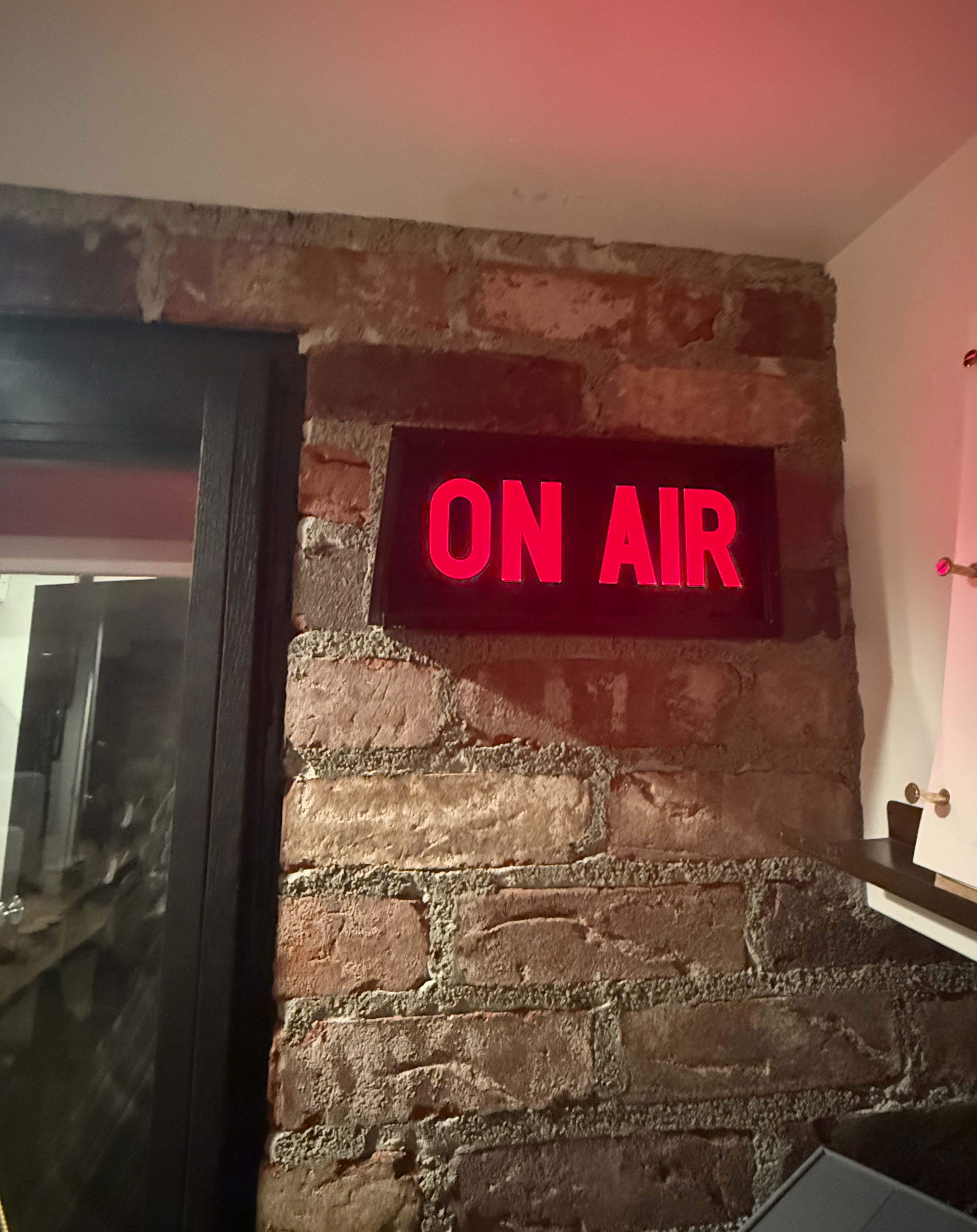 The Red Room Studios | Cinematic Home Edit Suite with Dual Monitors + Zen Vibe (Los Feliz / East ...