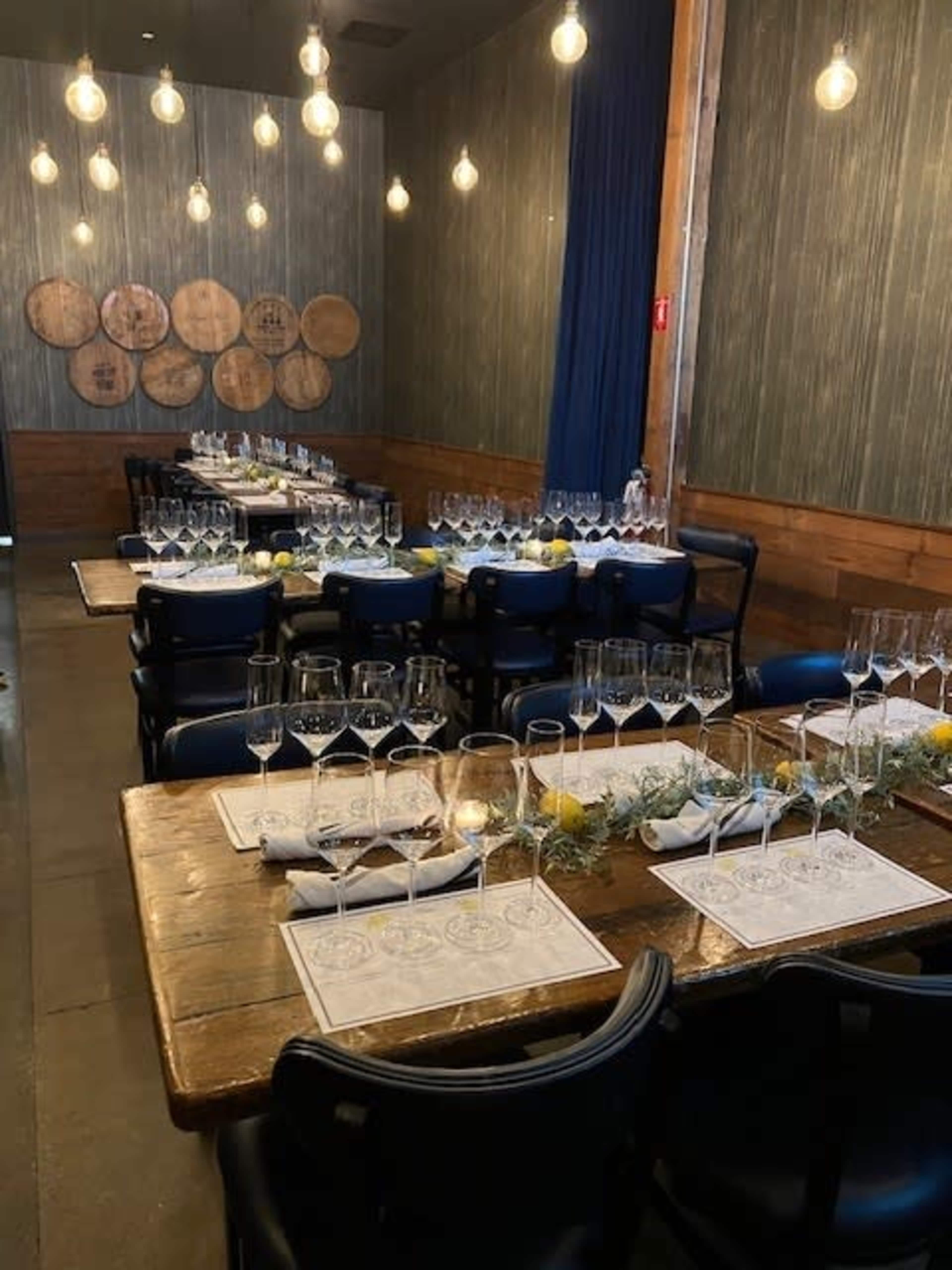 Urban Eatery with Cozy & Rustic Private Dining Room for Intimate ...