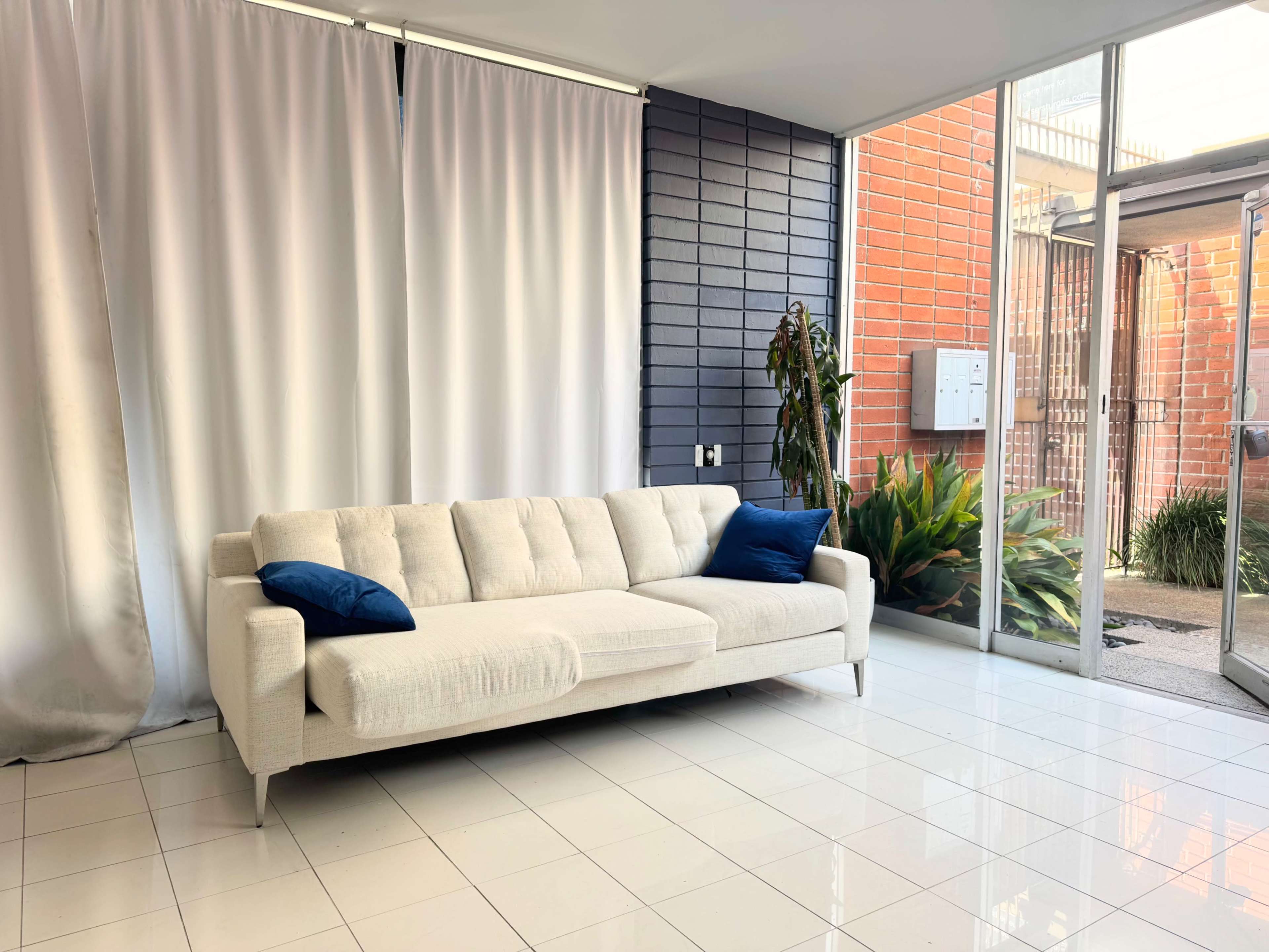 Shipshape Studio, Inc. | Spacious Vintage Brick Studio w/ Multiple Sets ...