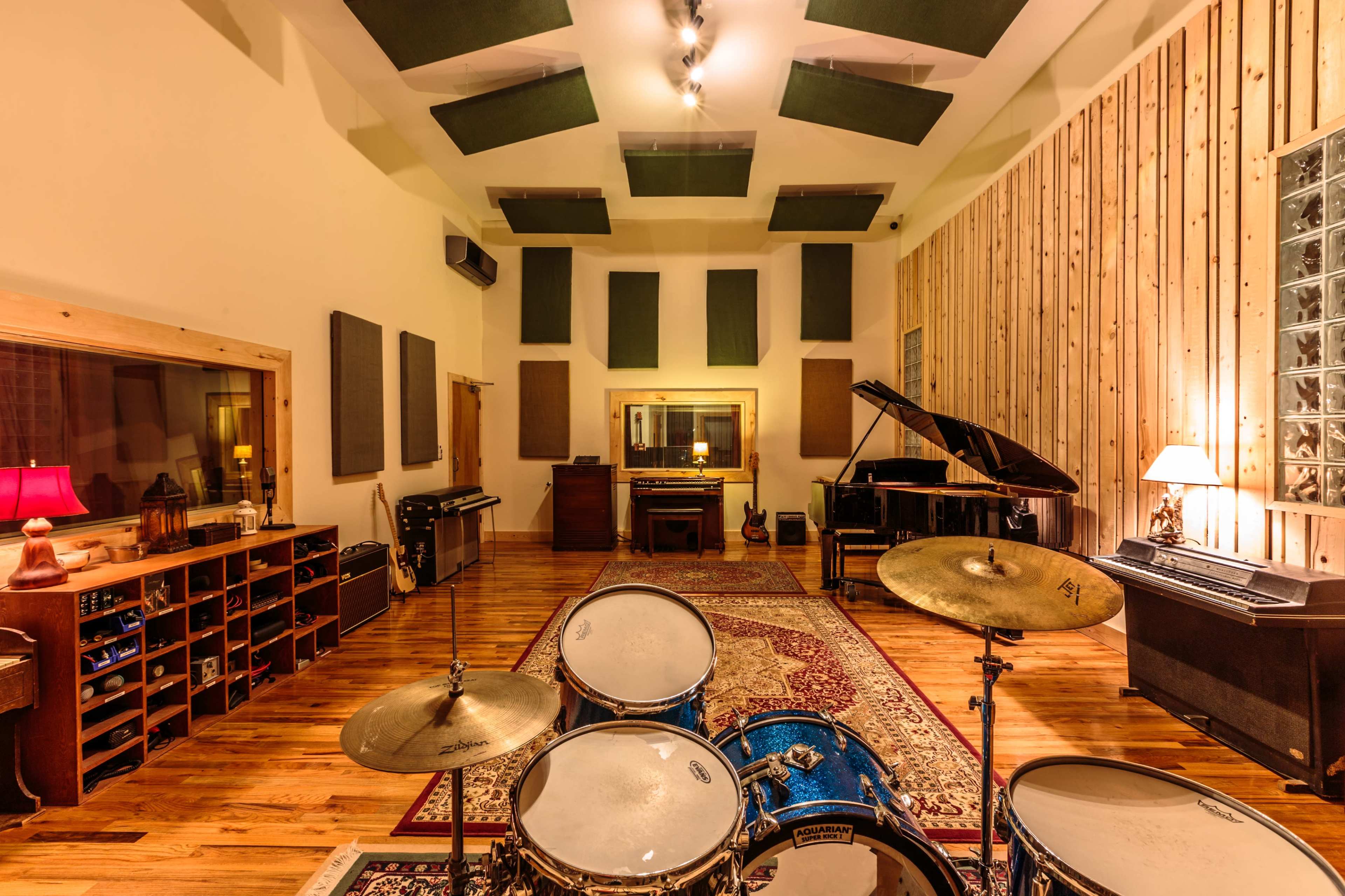 Rift Studios | Brooklyn Rustic Loft Recording Studio, Brooklyn, NY ...