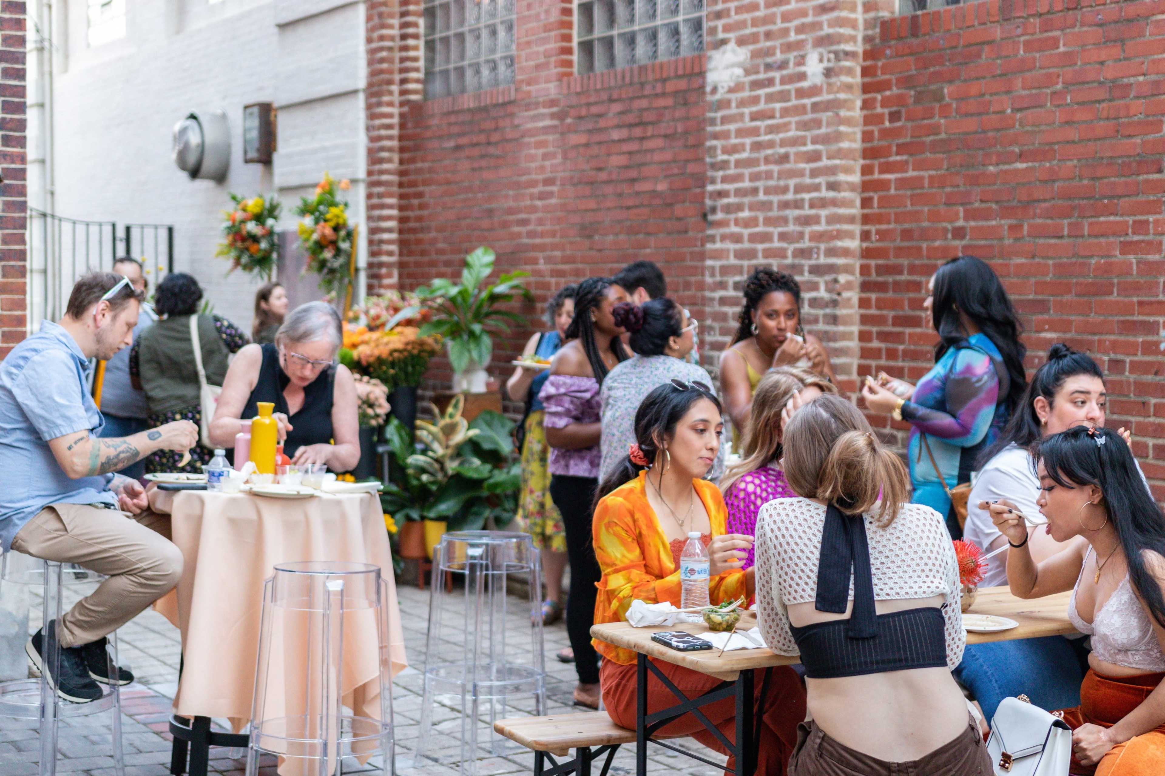Outdoor Courtyard and Urban Oasis in Historic Germantown, Philadelphia ...