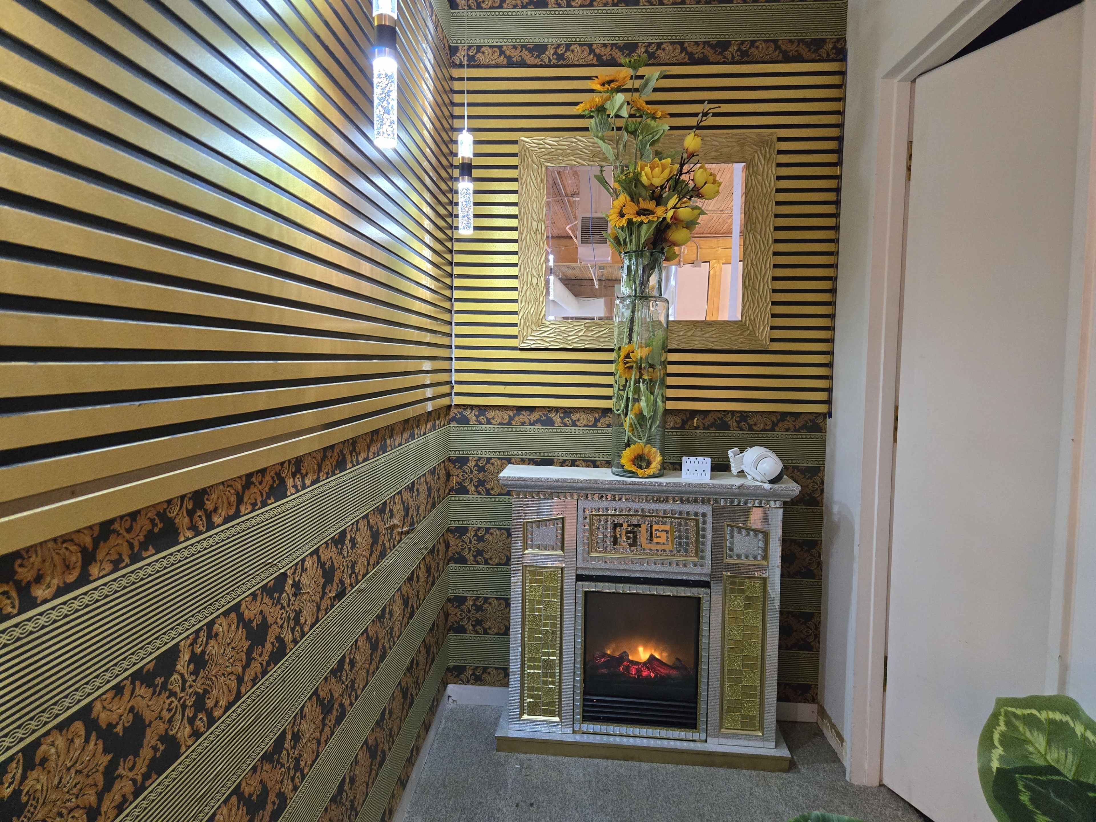 Sky Palace Summit | Pike Market Executive Oasis – Sky Palace Summit ...