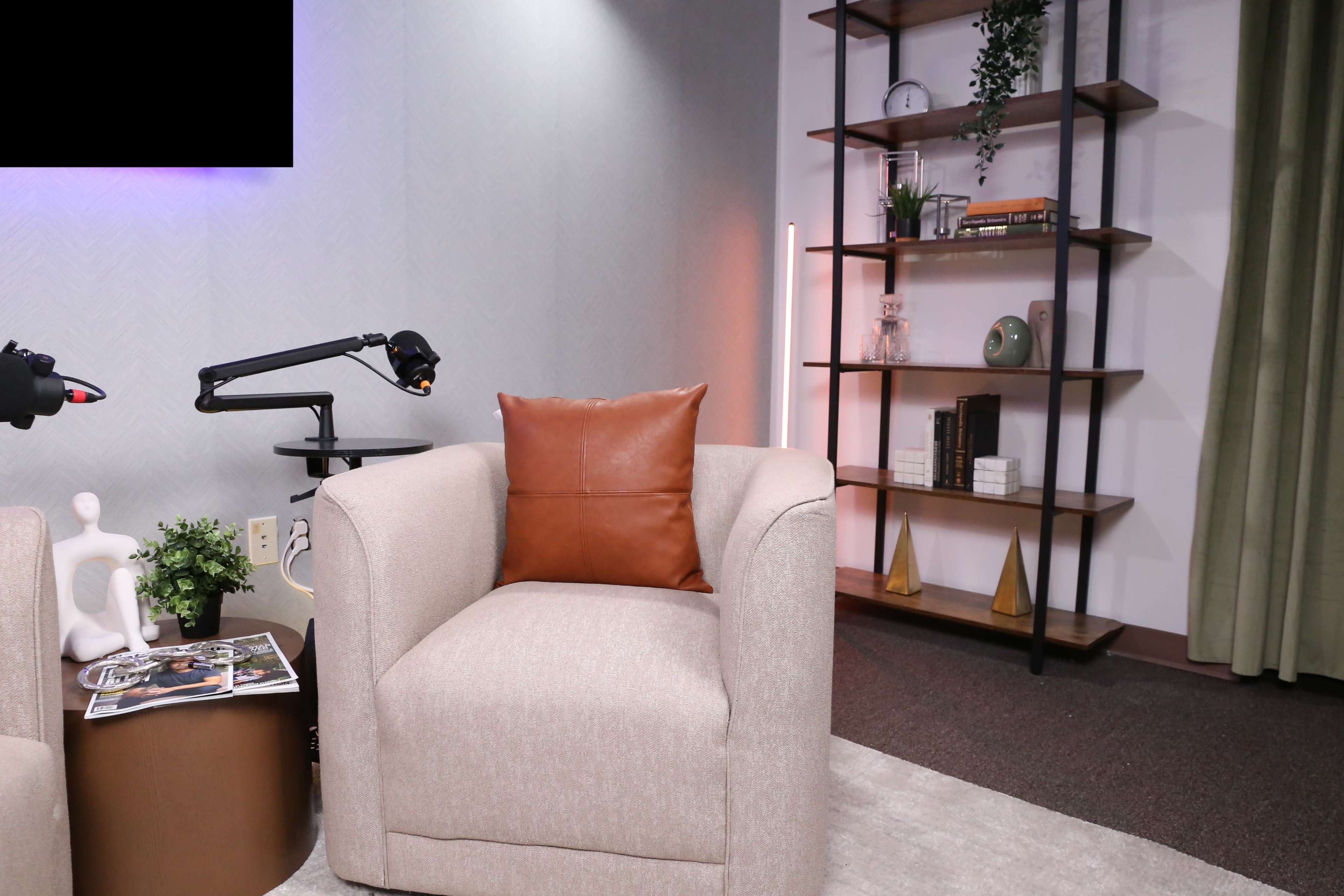 🎤 Your Brand Deserves More Than a DIY Setup—Create Like a Pro at SparQ ...