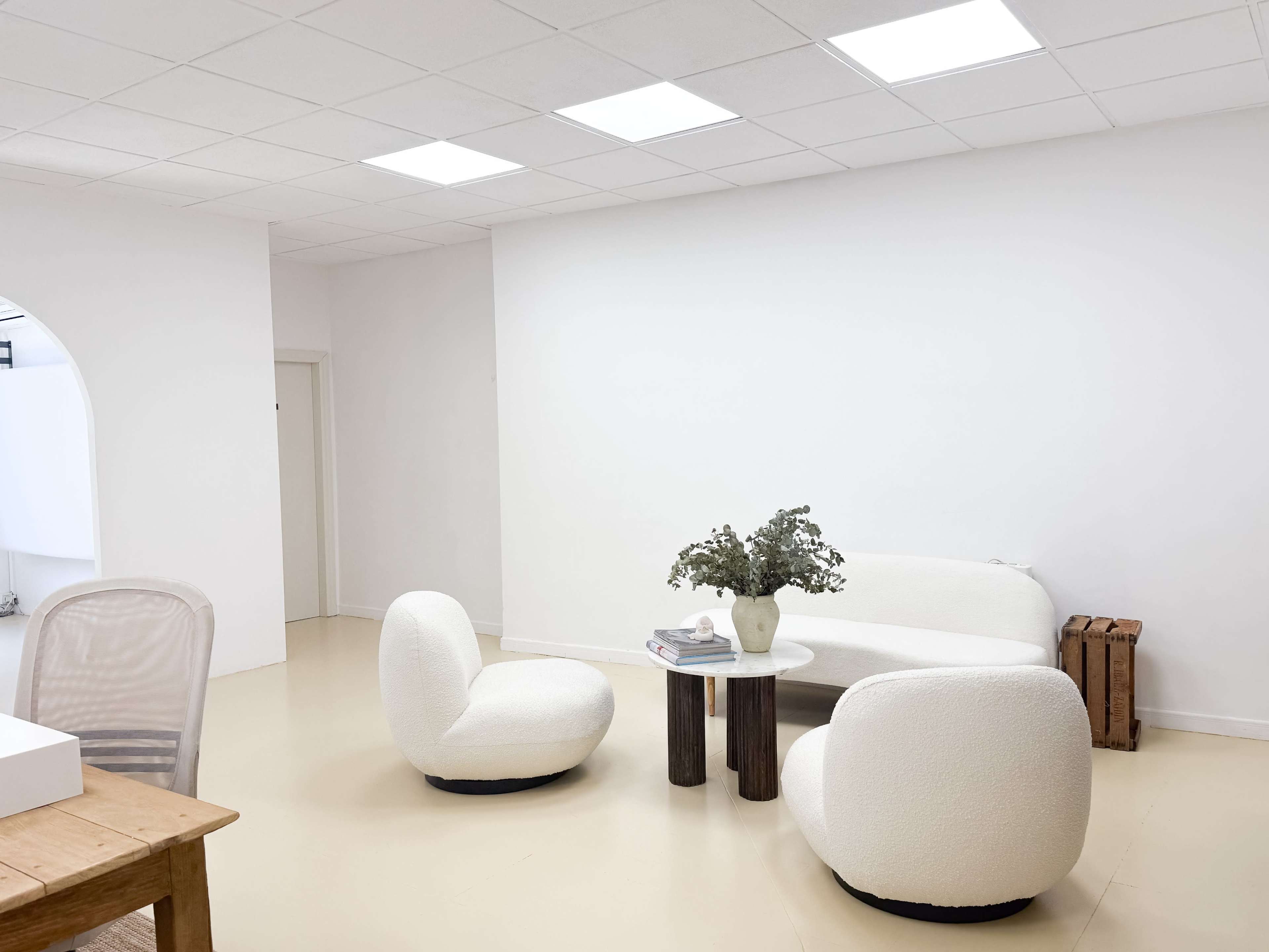 The Crowd | Photo Studio with natural light, L'Hospitalet de Llobregat ...