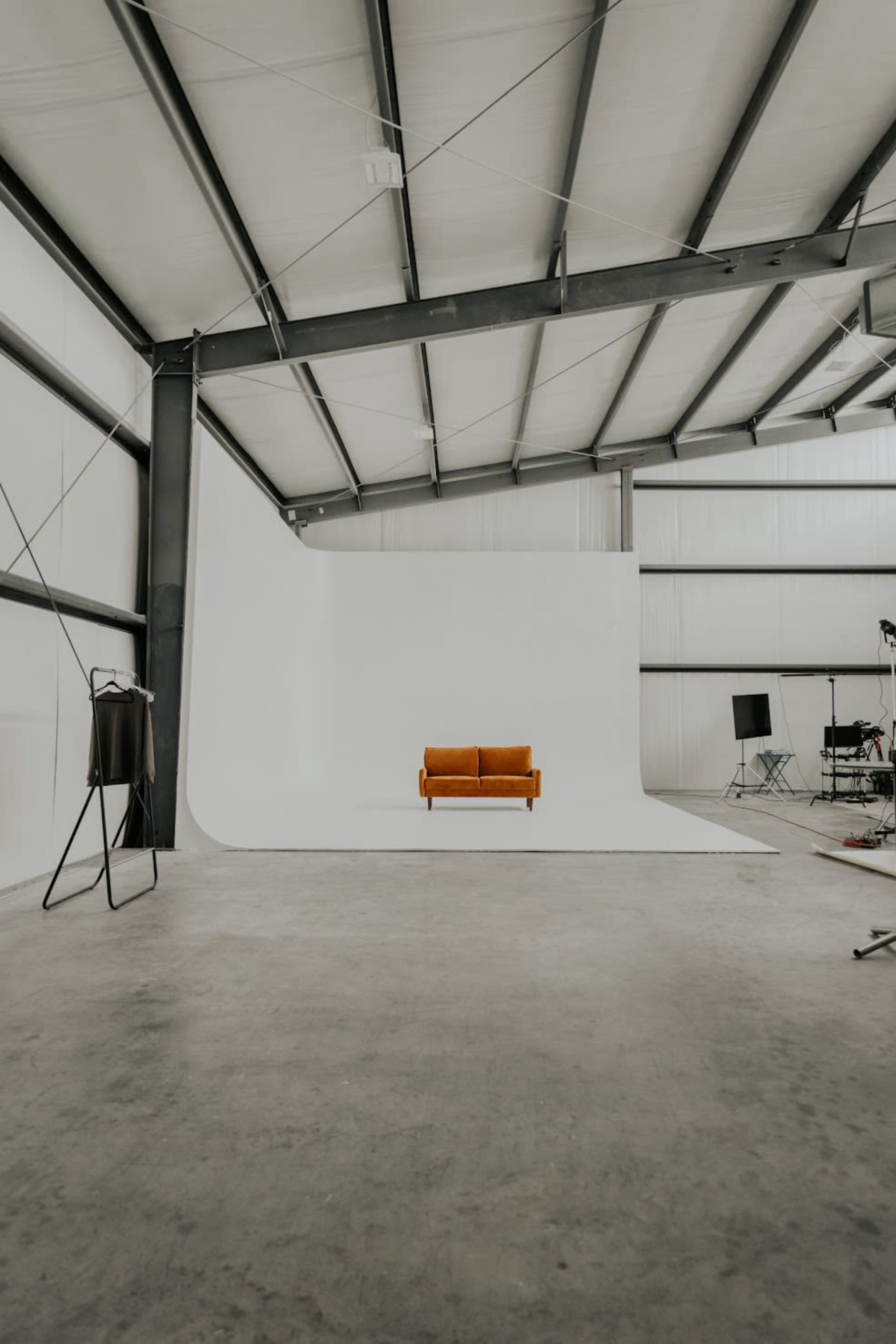 JourneyWell Studio | Spacious and Modern Recording and Photography ...