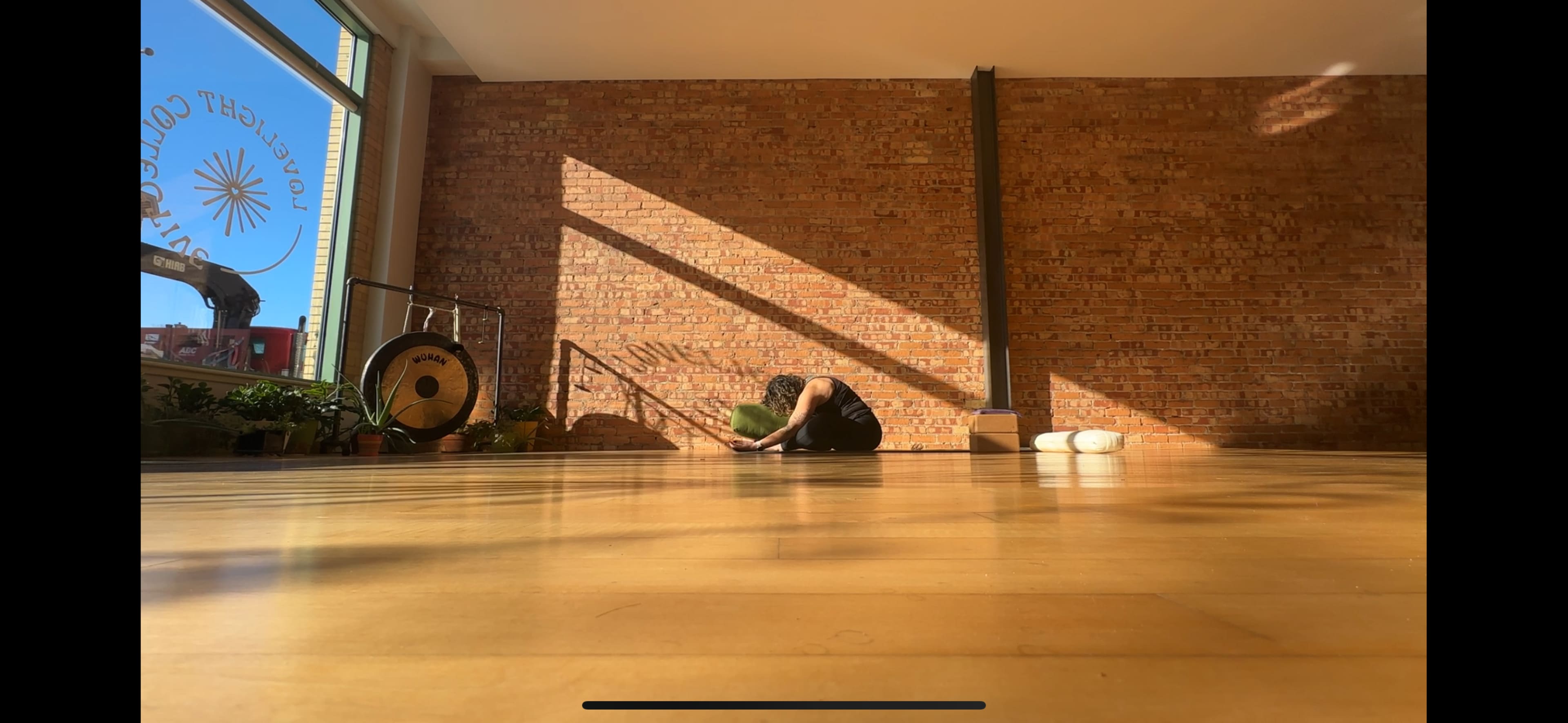 Large, open, naturally lit space in downtown boutique district, Lansing ...