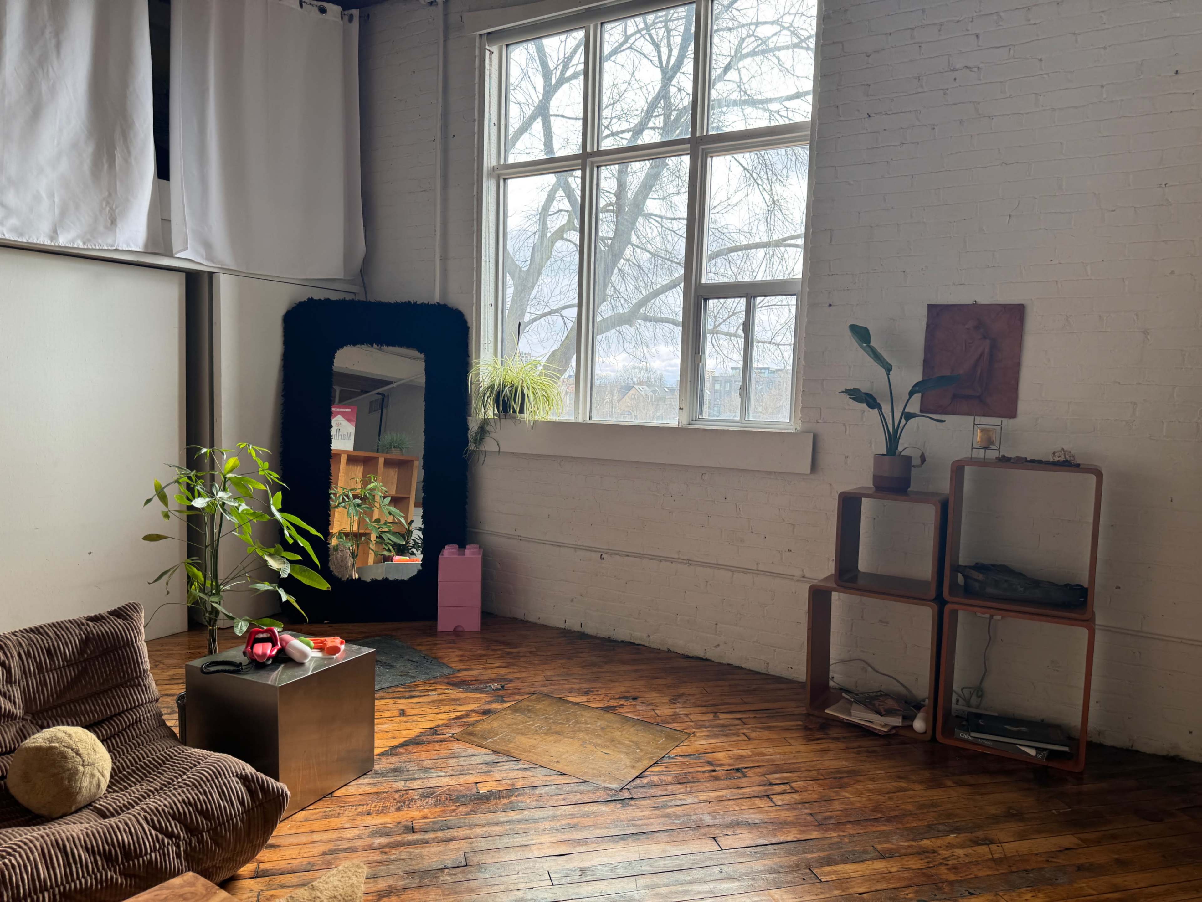 NYC style industrial studio loft, Toronto | Production | Peerspace