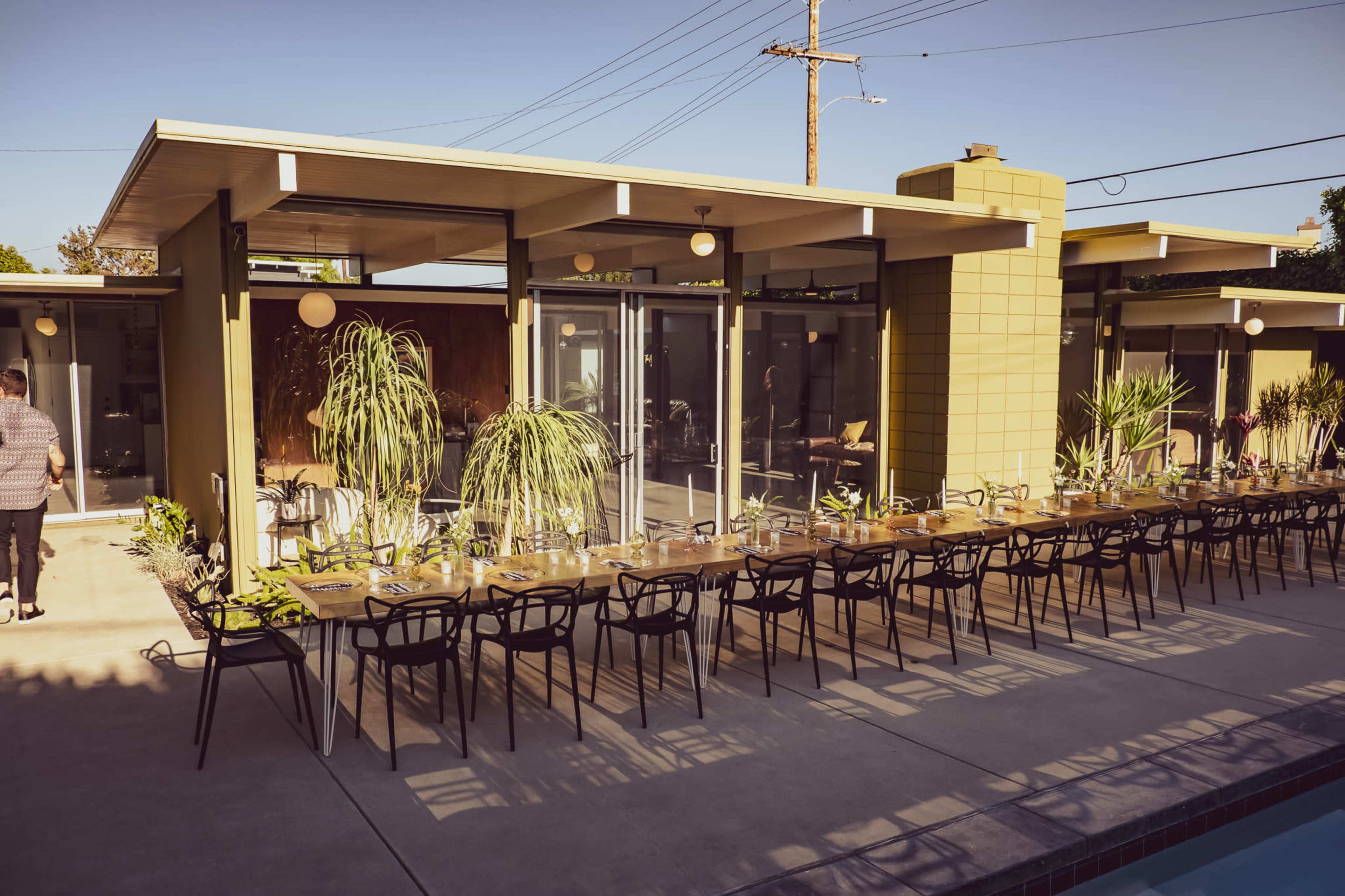 EH Productions | Mid Century Modern Single Story Home with Loads of ...