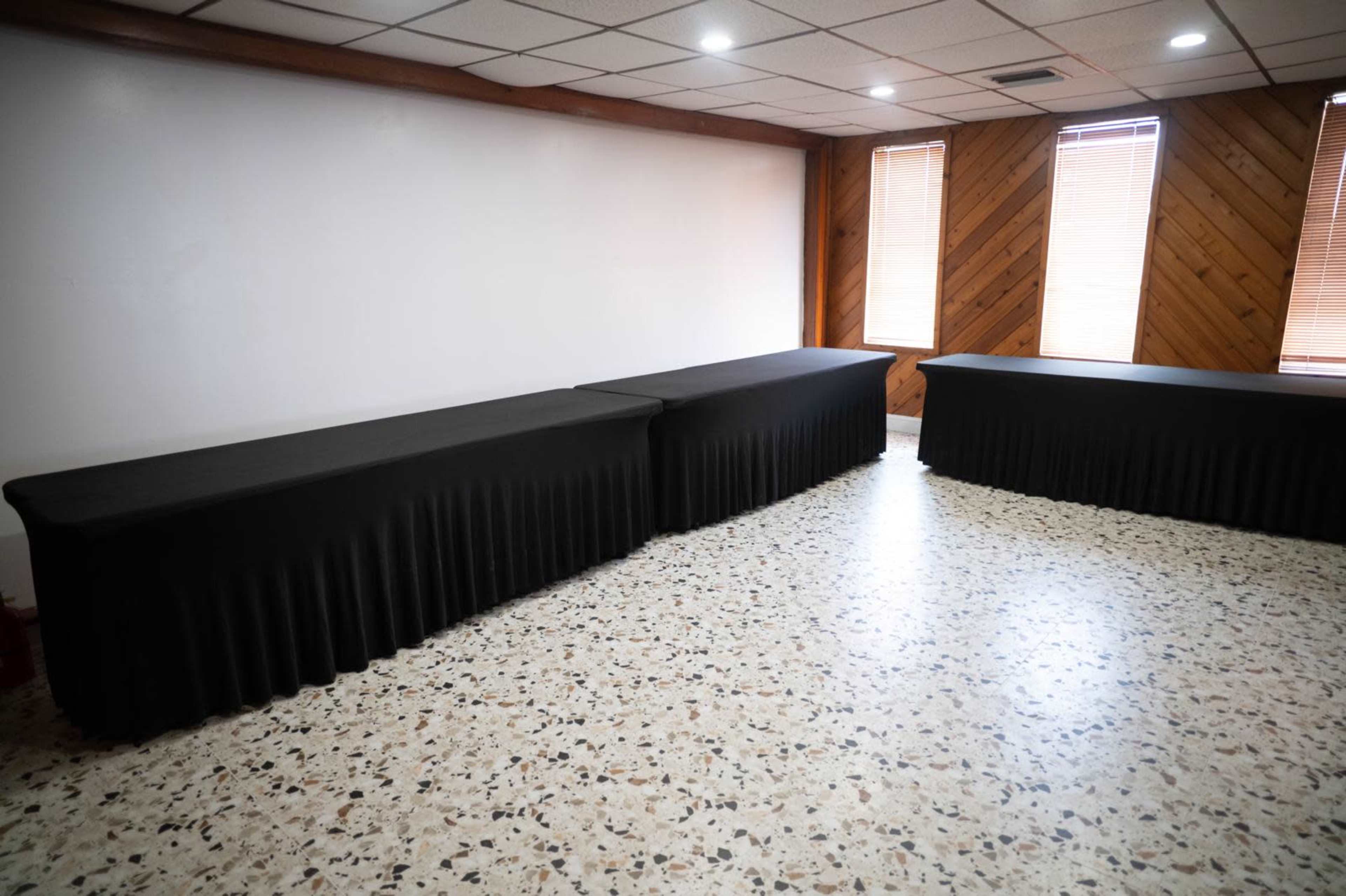 Downtown Adjacent Modern Event Hall, Orlando, FL | Event | Peerspace