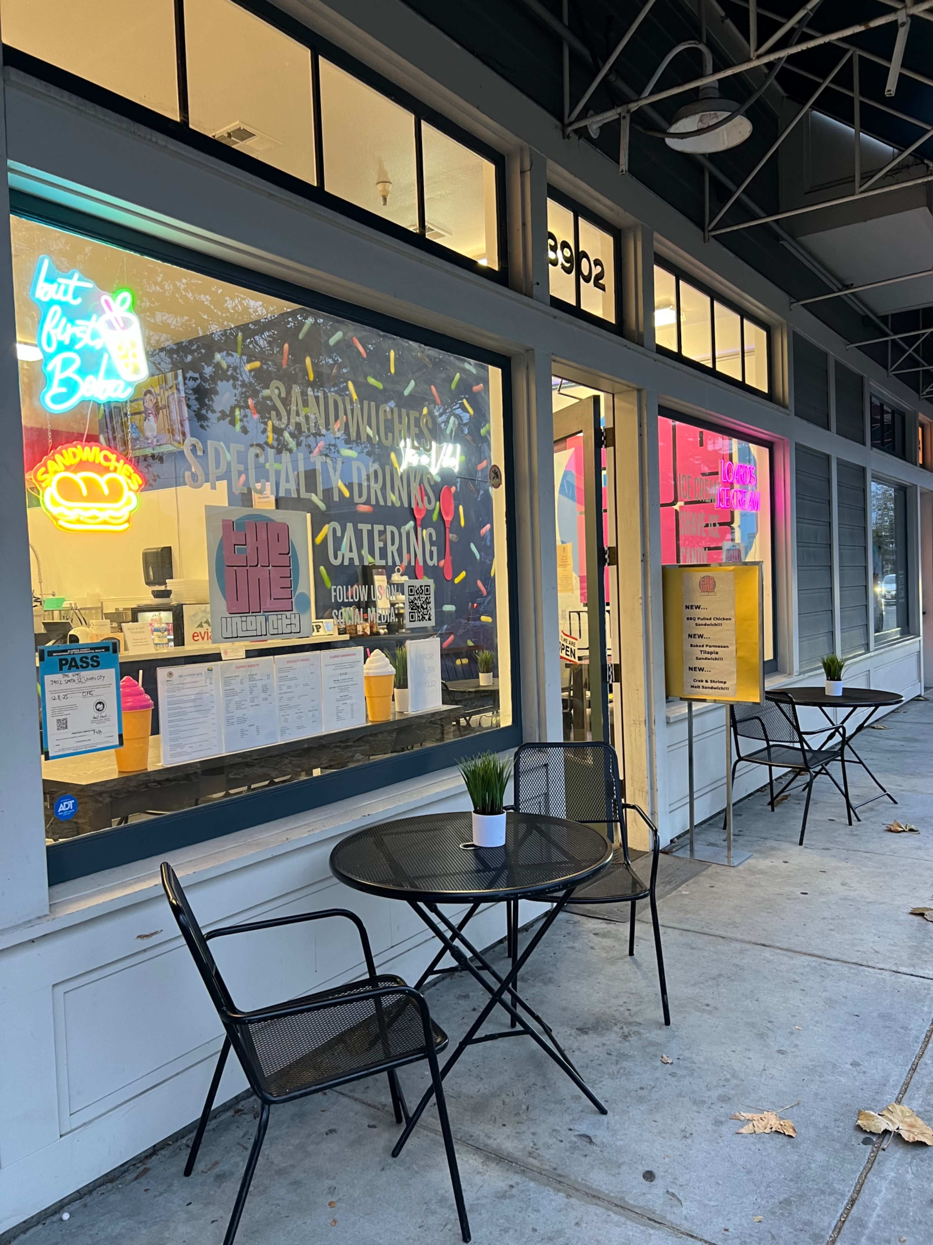 Fun Dining Area in Restaurant, Union City, CA | Event | Peerspace