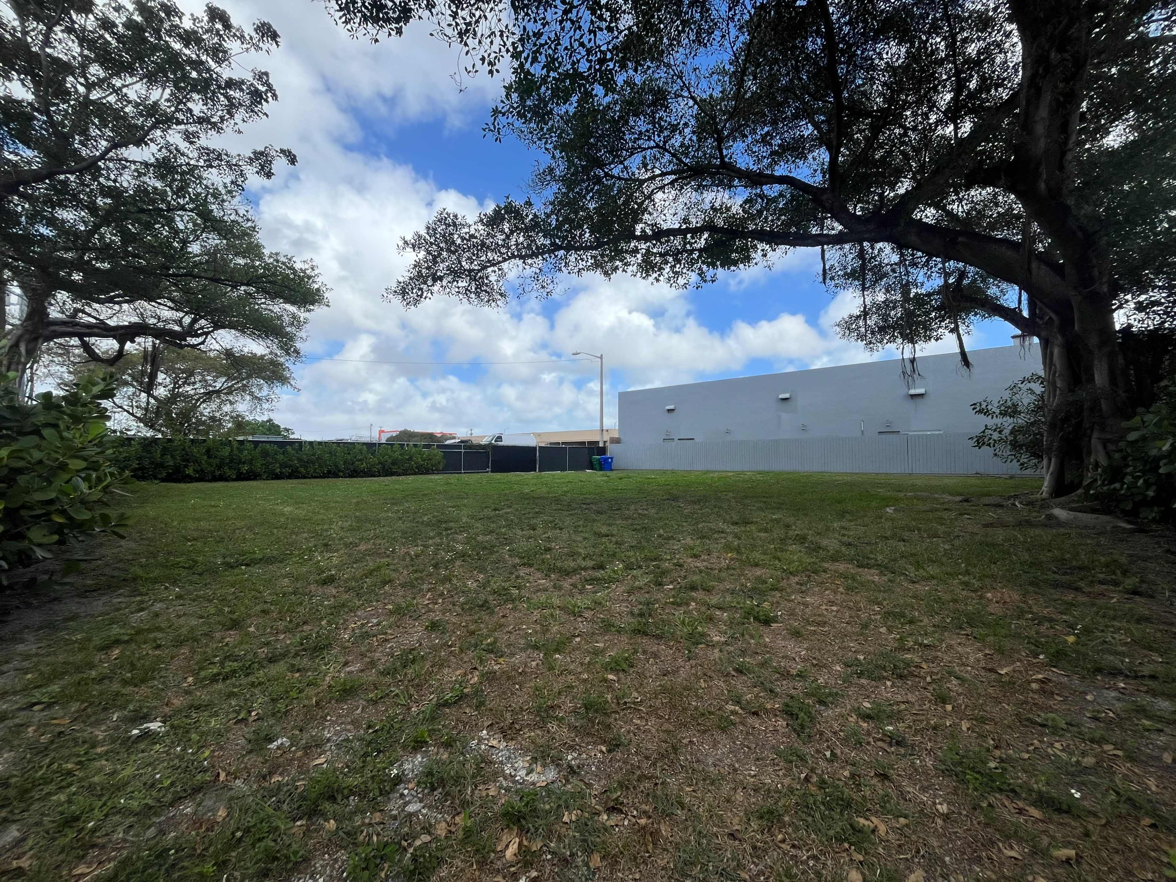 The Wave Miami | Allapattah-Wynwood Outdoor Flex-Space, Miami, FL ...