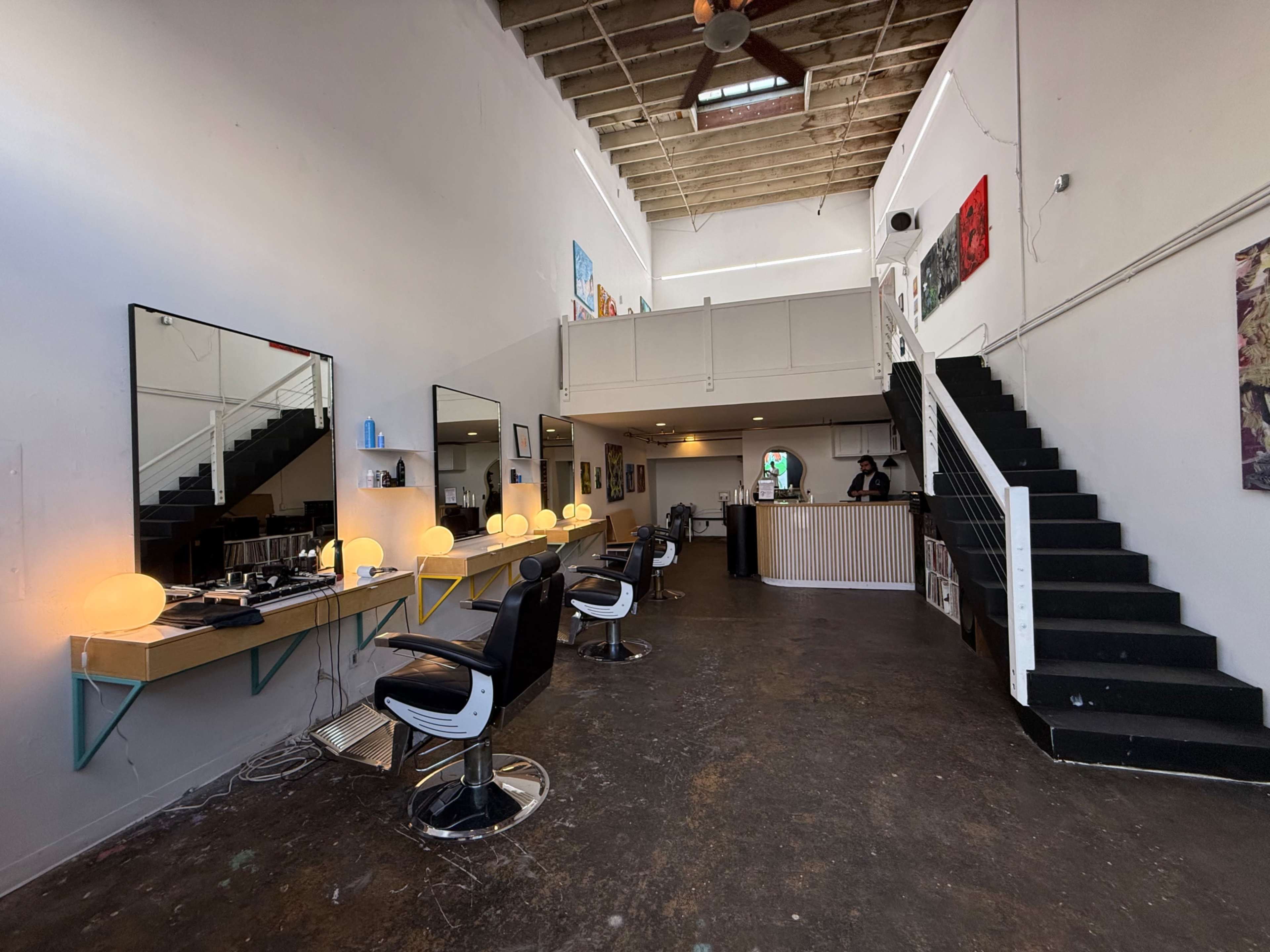 Bright & Stylish Salon + Gallery Space with Inspiring Vibes, Los ...
