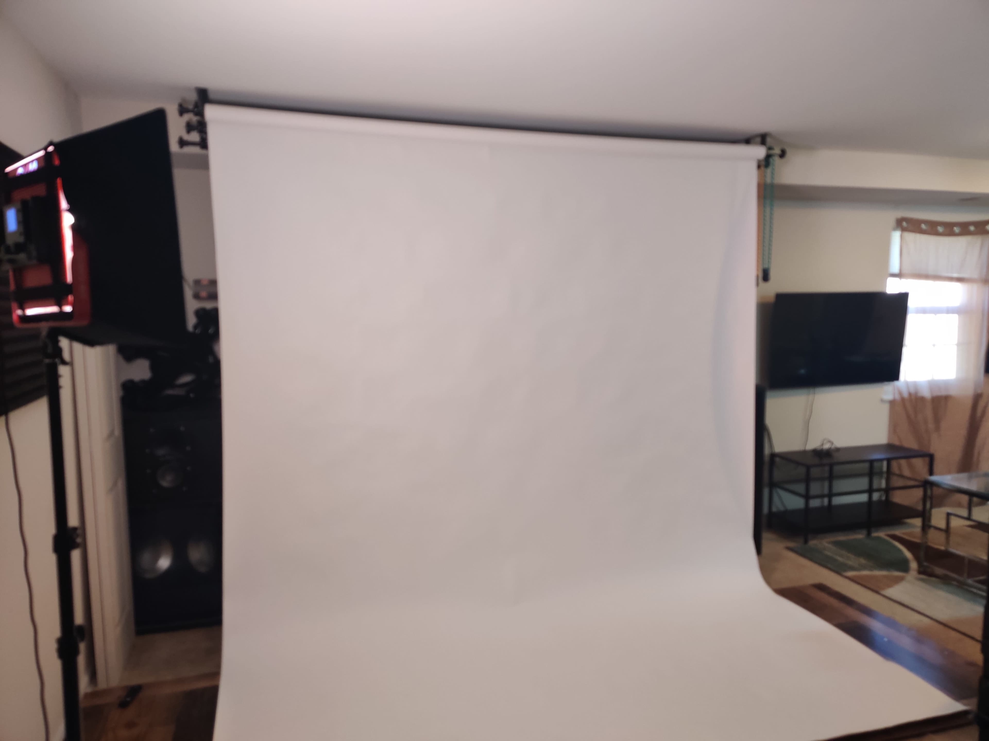Photo Studio w/ 9' Backdrops Lighting Included, Glen Burnie, MD ...