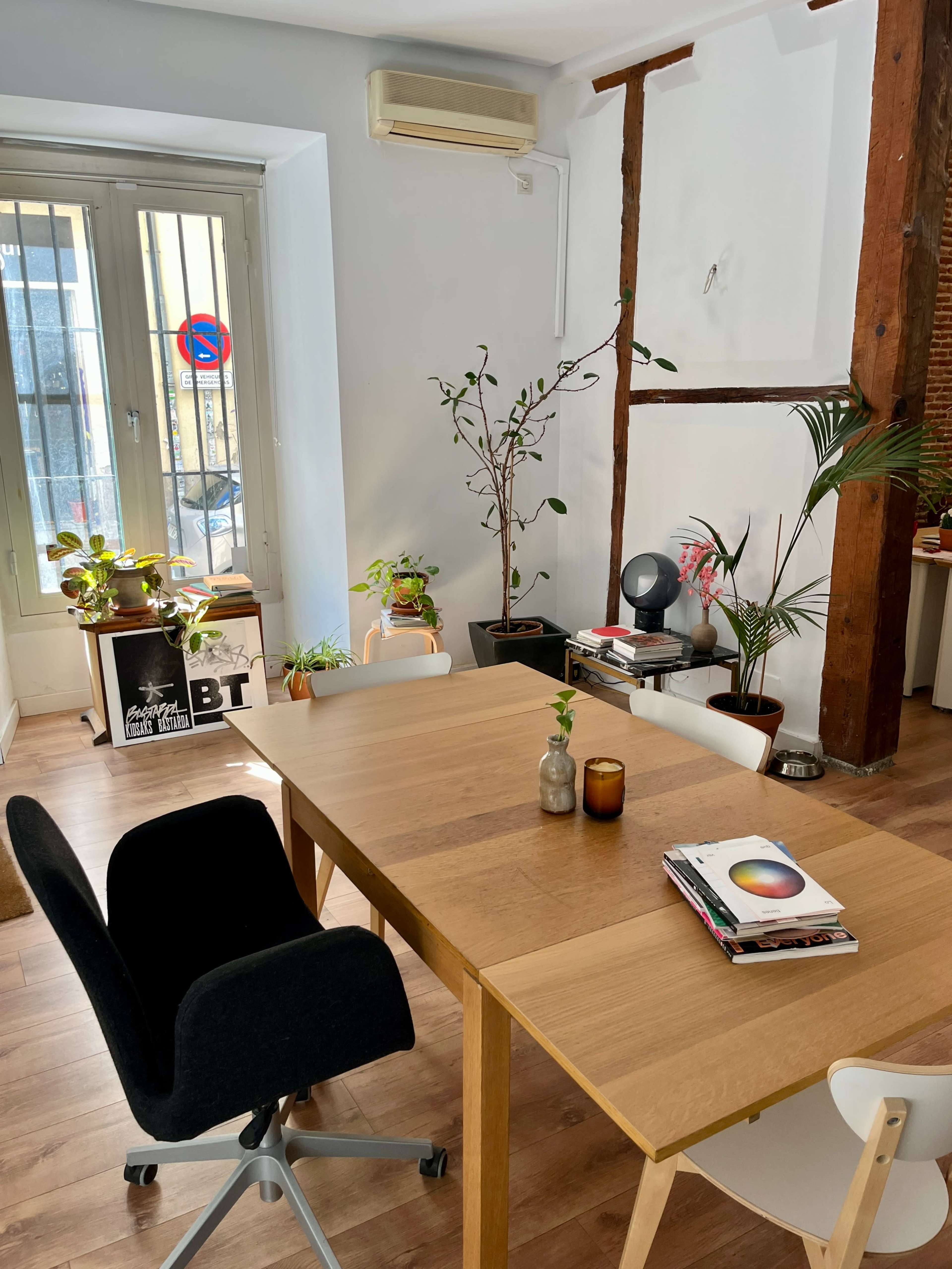 Espacio amplio, luminoso y flexible en el corazón de Madrid. ideal para ...