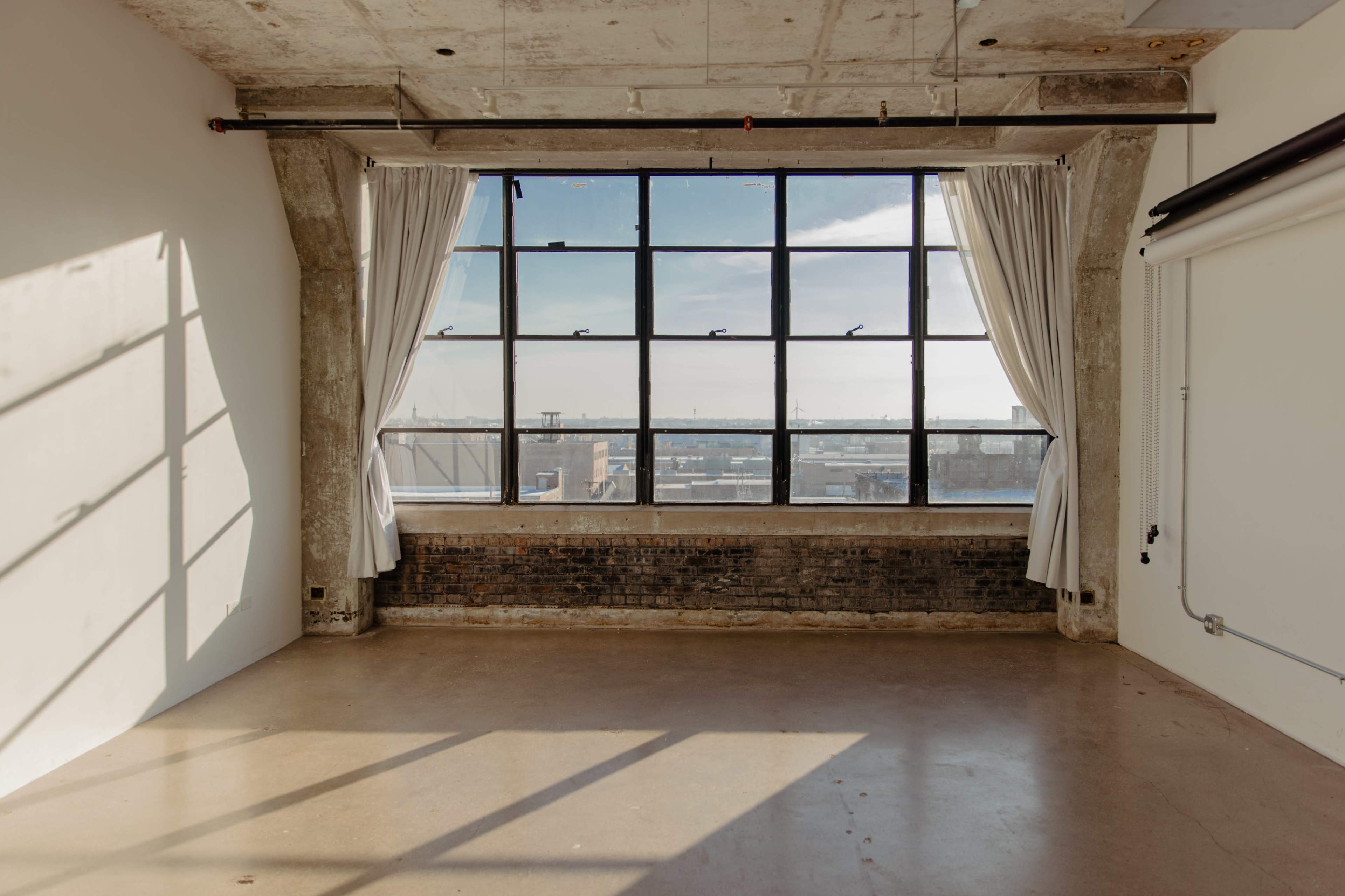 Slate Studios Chicago | Bridgeport Natural Light Photography Studio ...