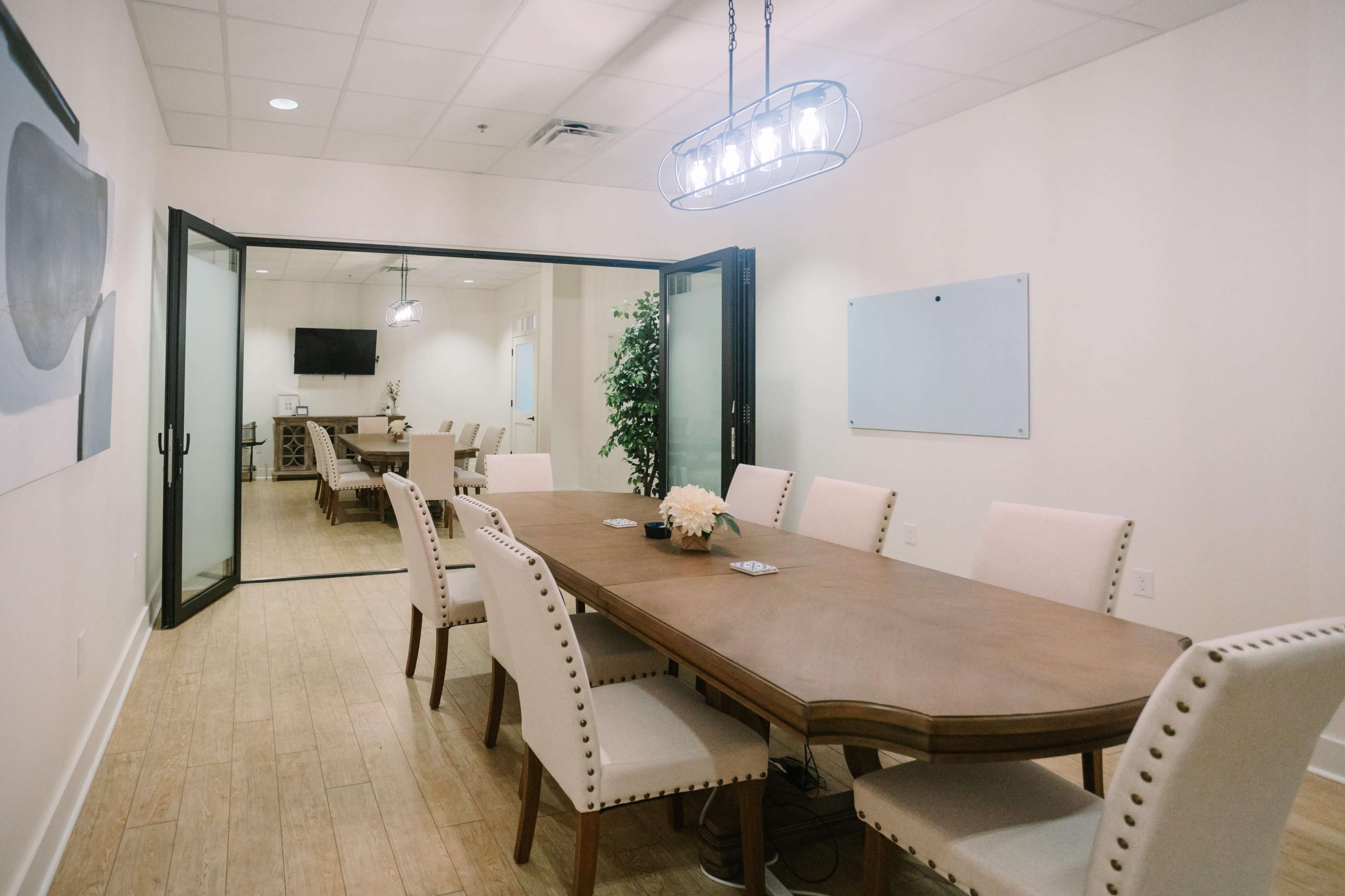 The Sapphire Suite | Upscale Conference Room & Boardroom, Franklin, TN ...