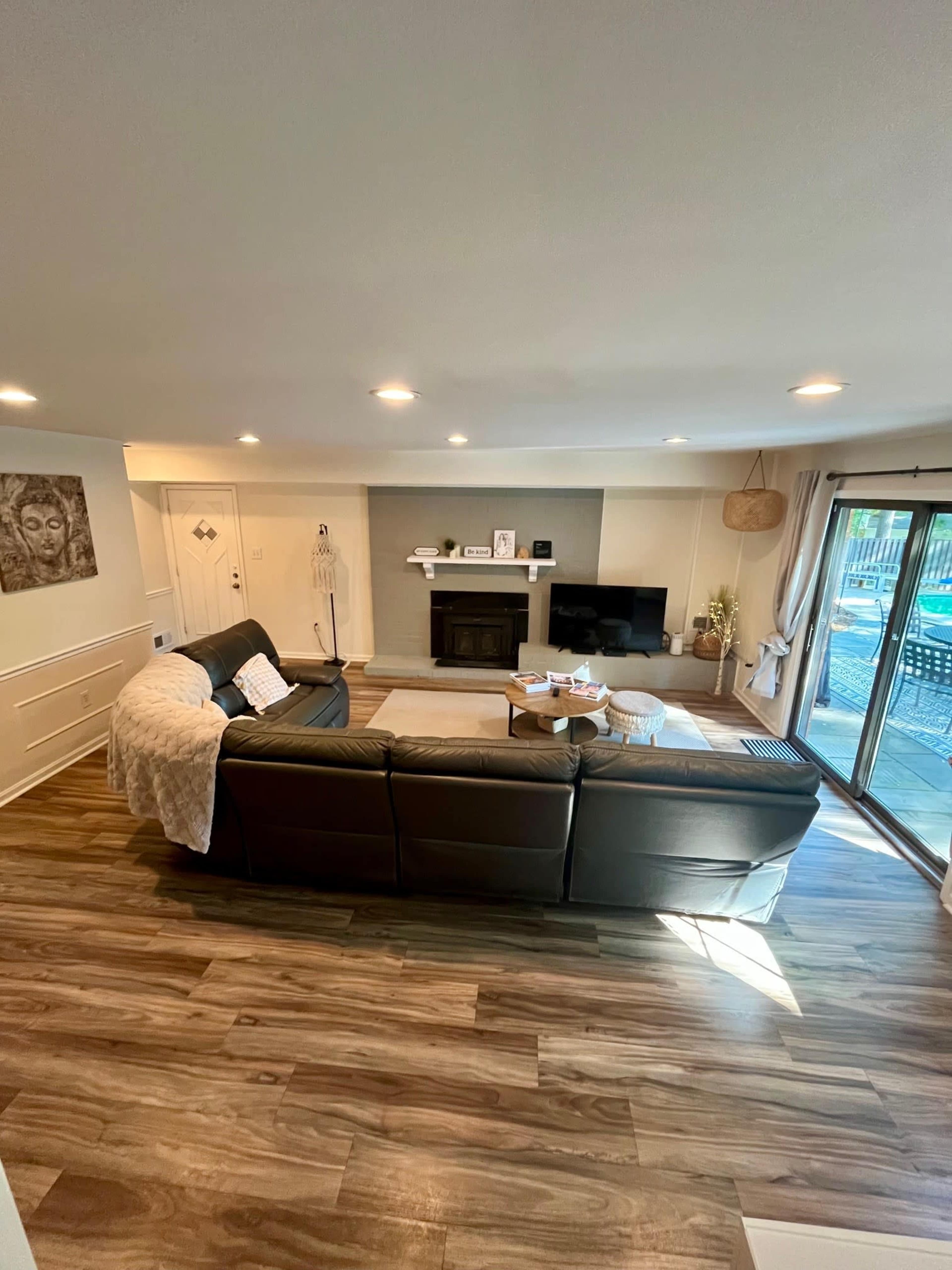 Cozy house with private pool, ROCKVILLE, MD | Production | Peerspace