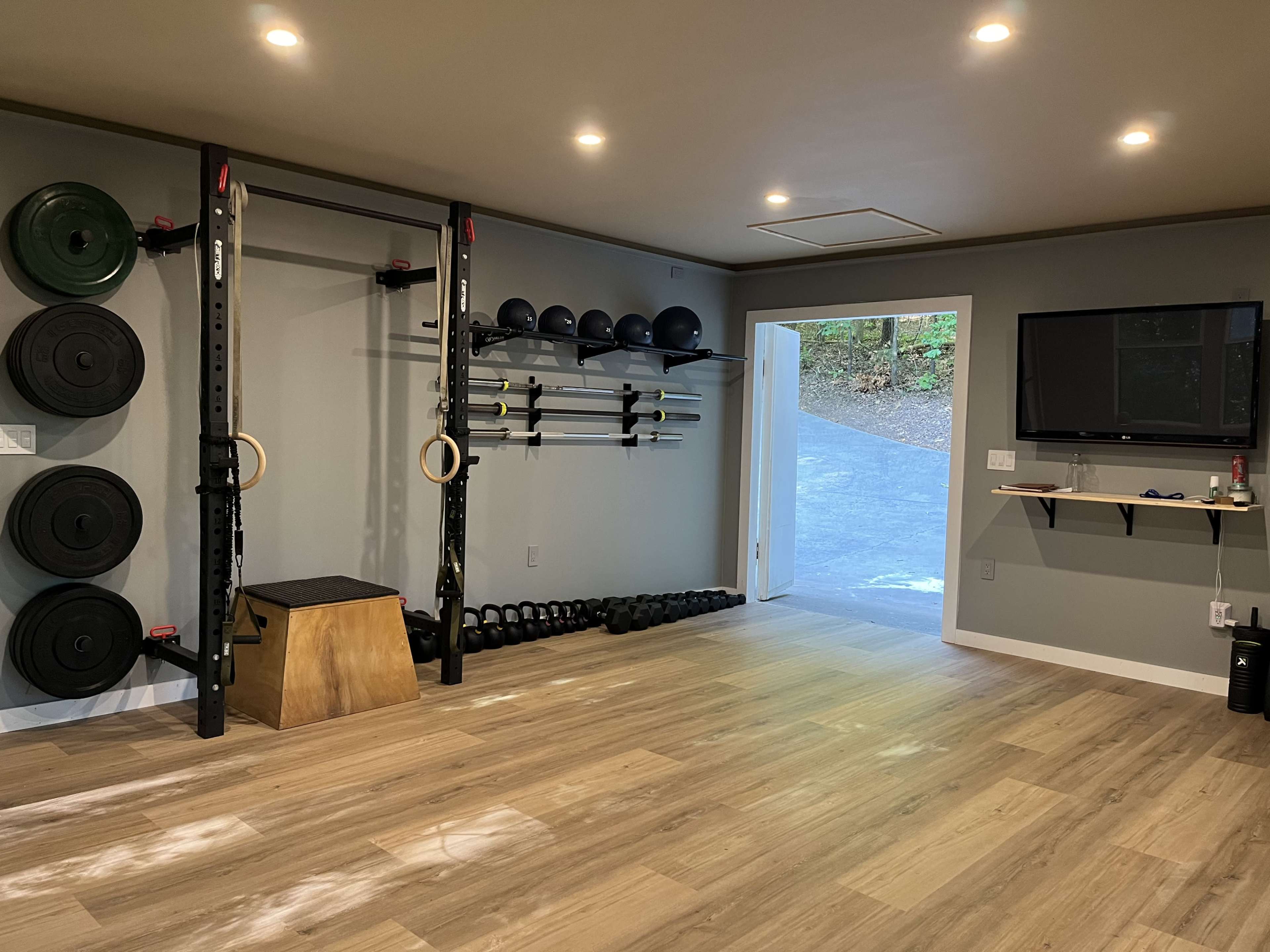 Peaceful Studio with Wooded Views, Kennesaw, GA | Production | Peerspace