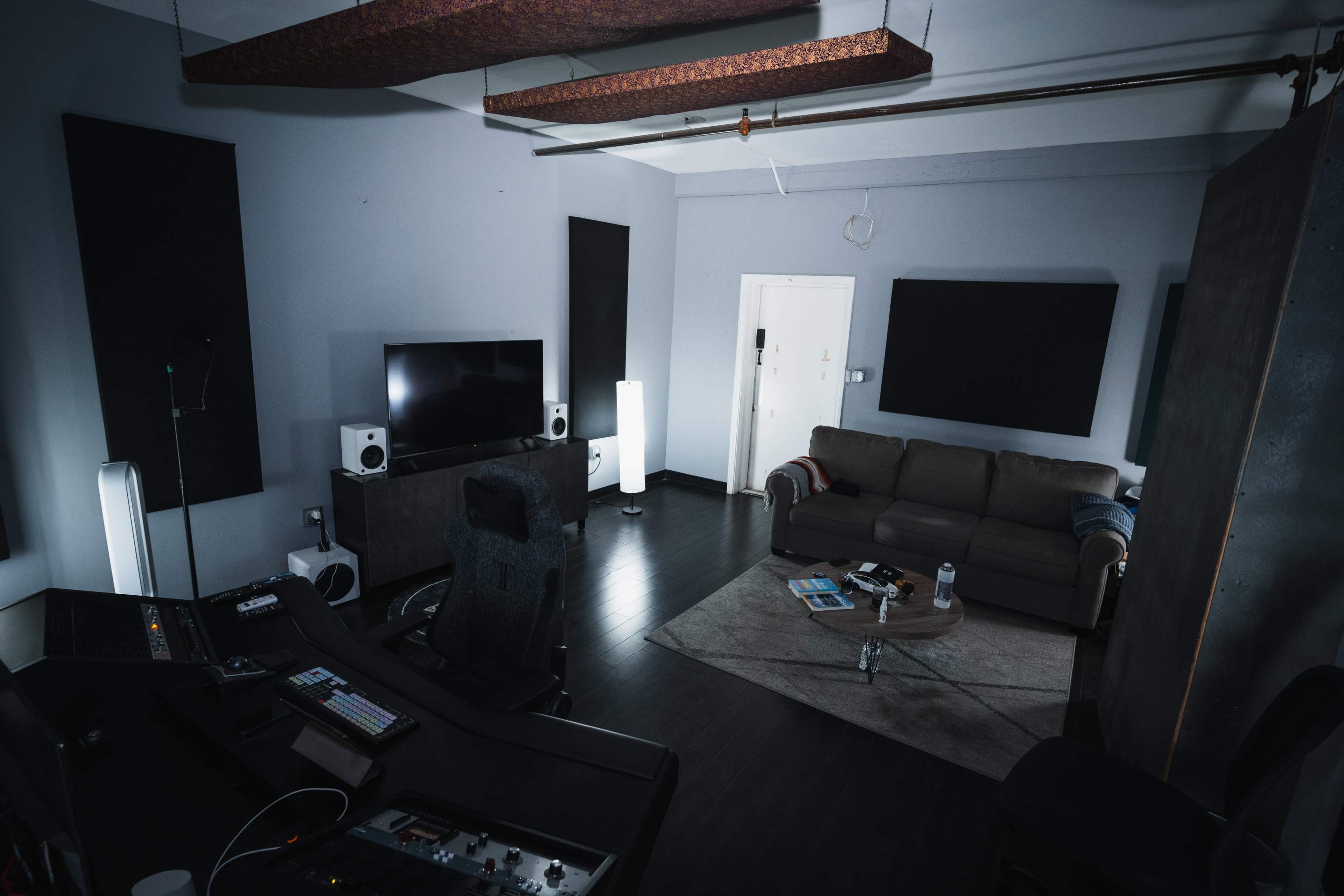Modern, Retro, & Classic Music Recording Studio, Los Angeles, CA ...