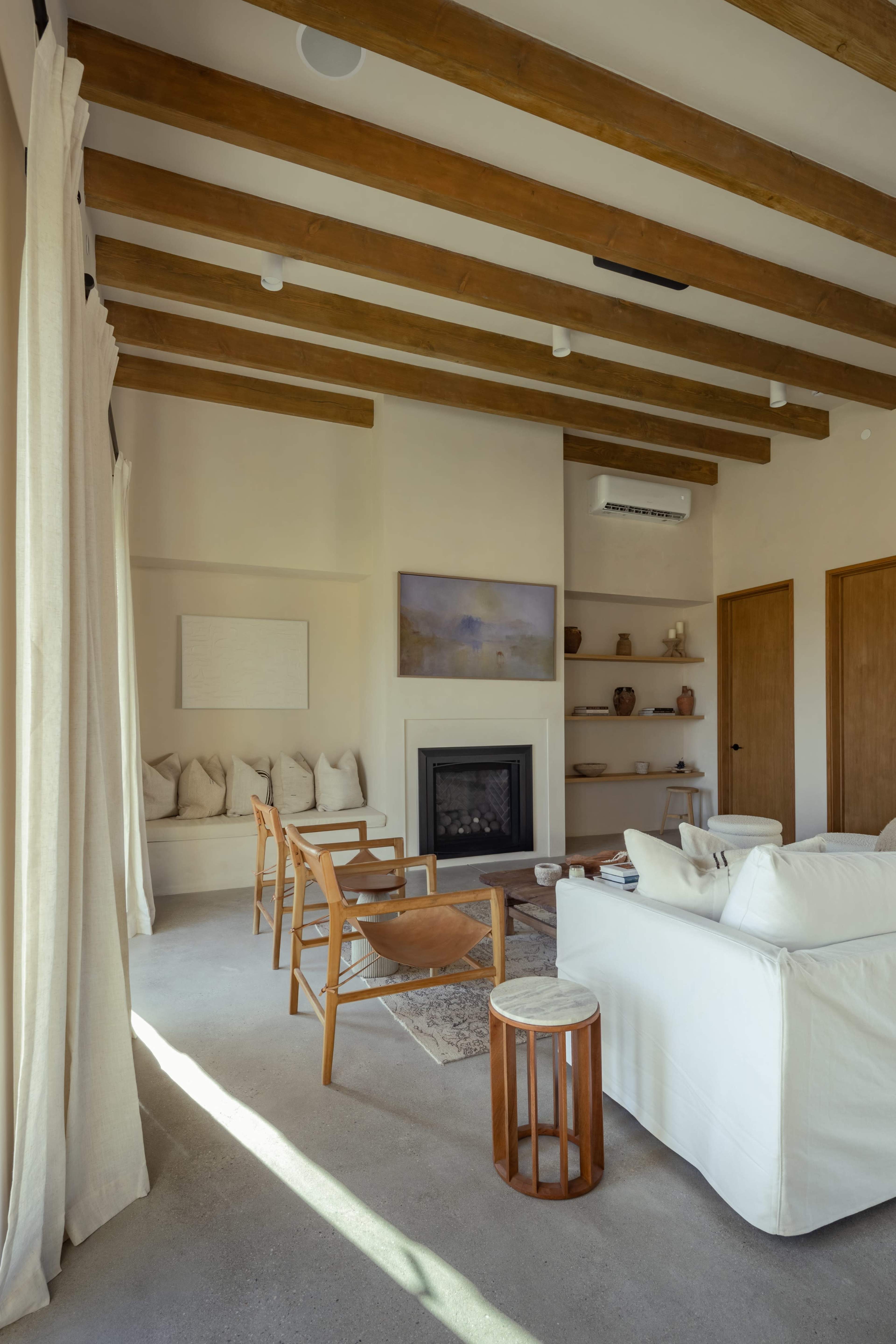 Villa Paros | Modern Desert Villa with Pool, Spa, Roof Deck + 360 ...