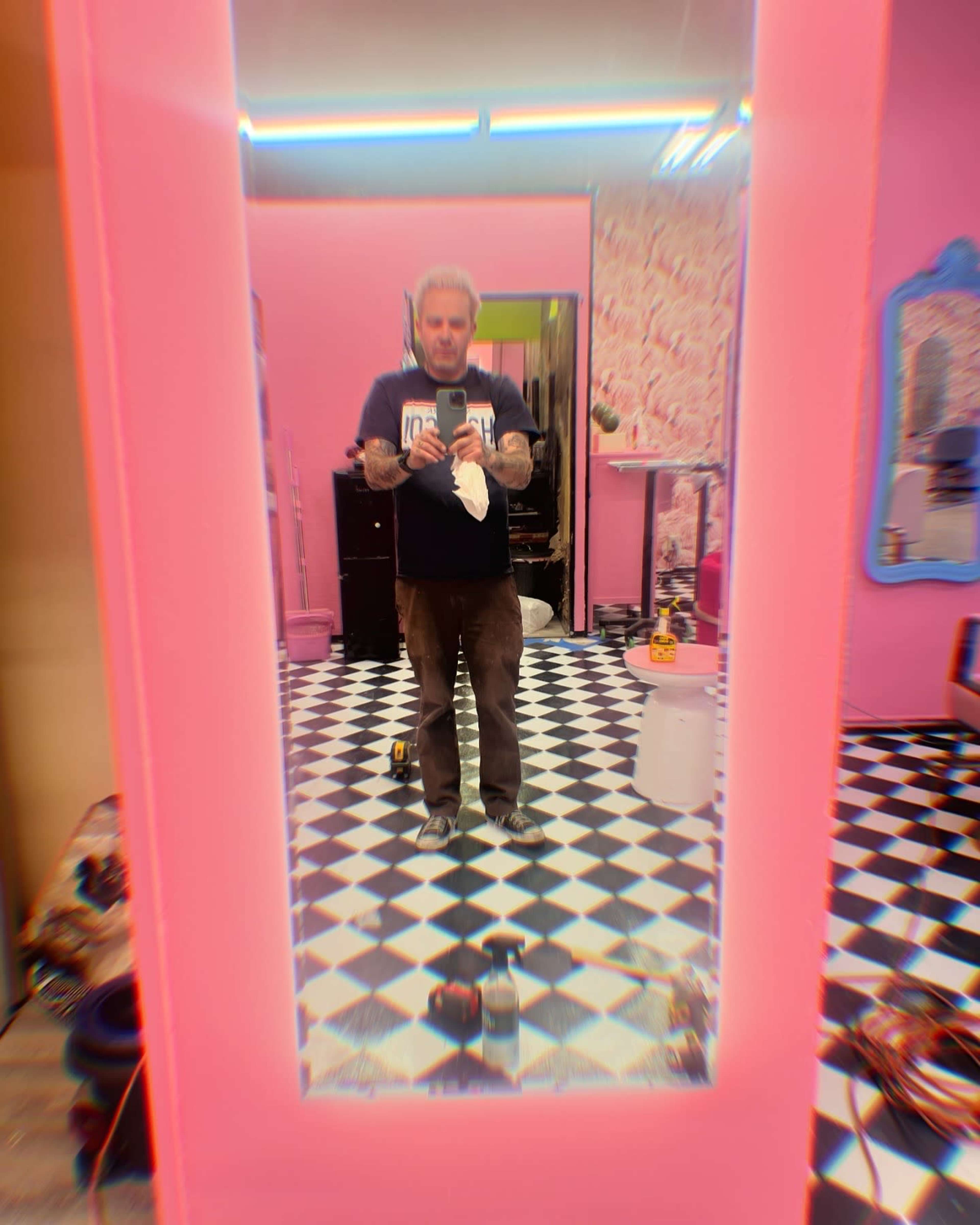 Colorful Y2K dreamy salon, Los Angeles, CA | Event | Peerspace